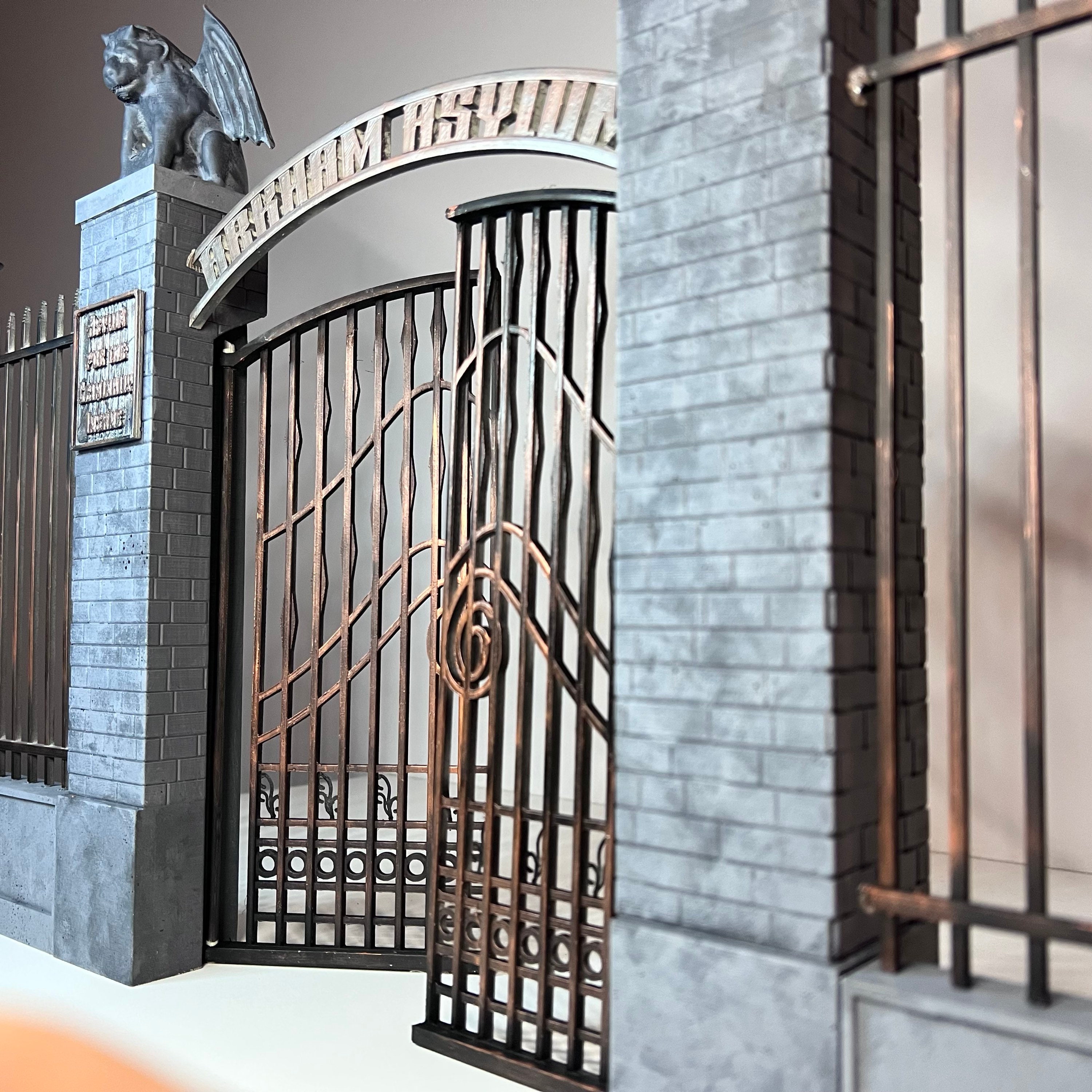 Arkham Asylum Diorama Mcfarlane Sized - Etsy