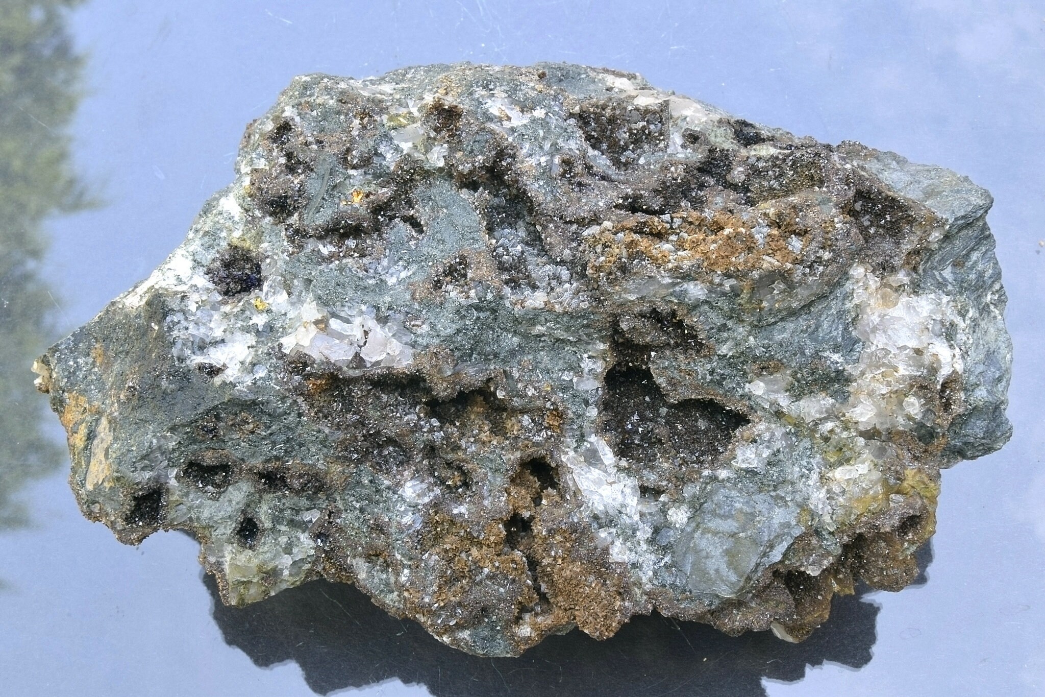Francolite Var. Apatite and Siderite From Wheal Josiah, Devon Great ...