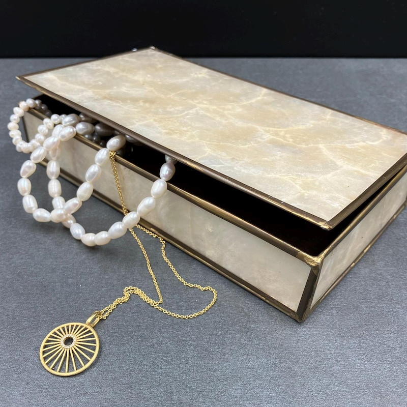 Vintage Capiz Shell Box - Etsy UK