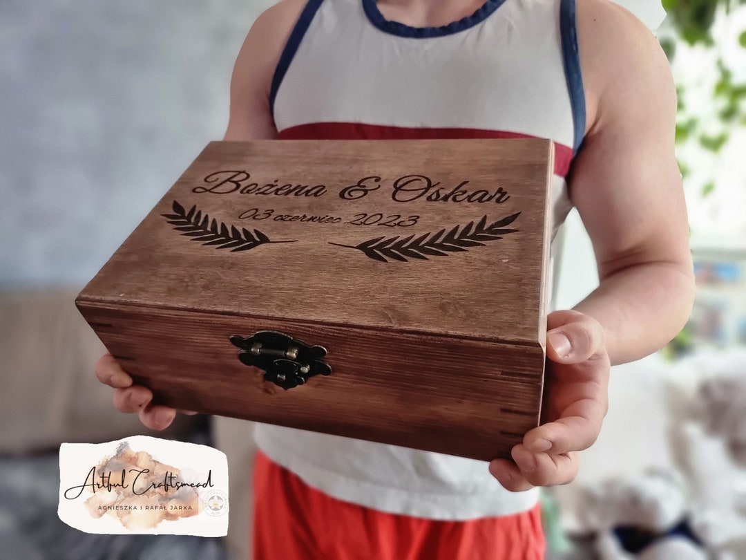 Large Wedding Keepsake Wood Box With Lock, Wedding Memories Holder ...