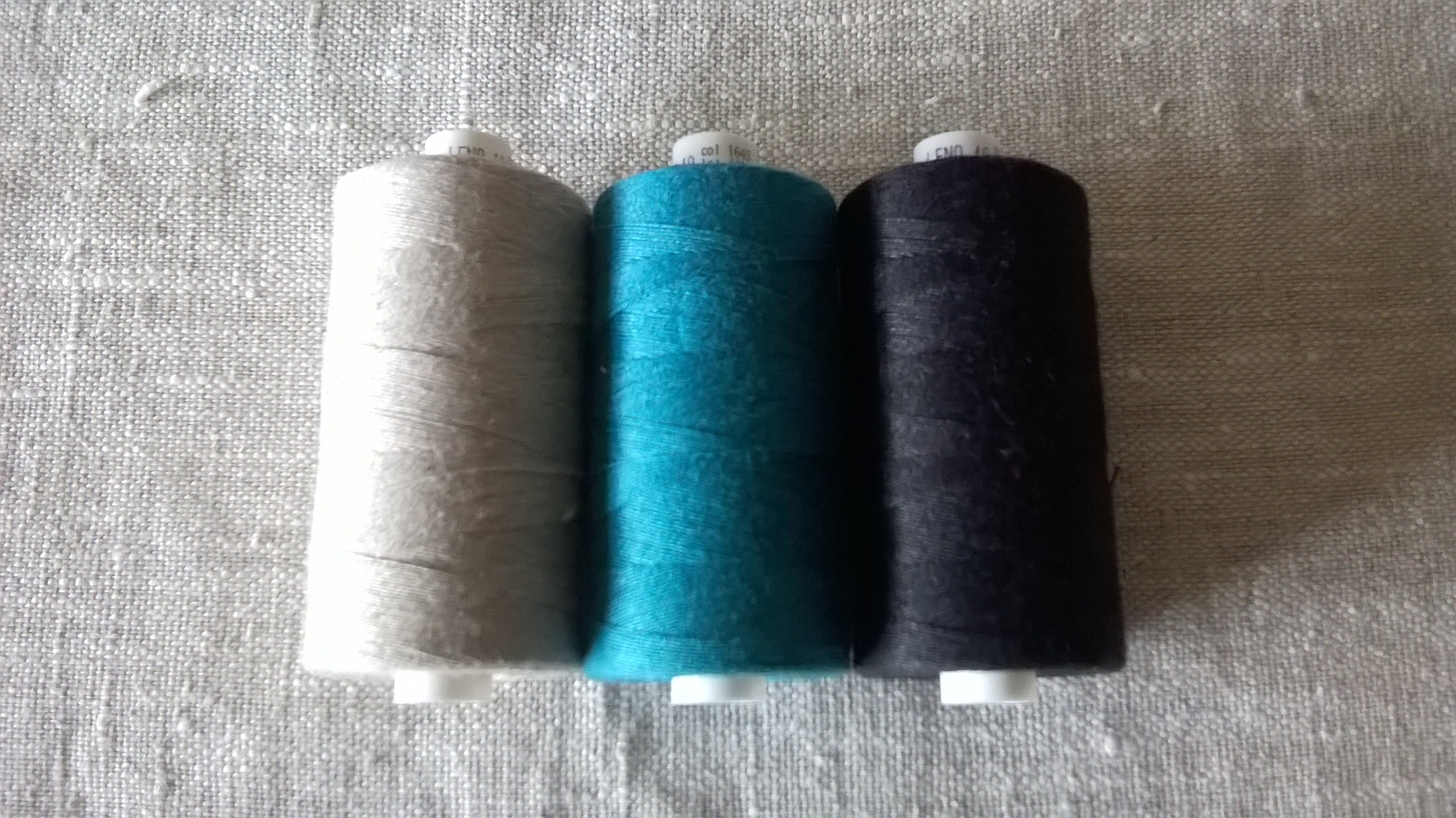Fine Linen Thread Spool 500m/547yd 2 Ply Linen Thread in 3 - Etsy