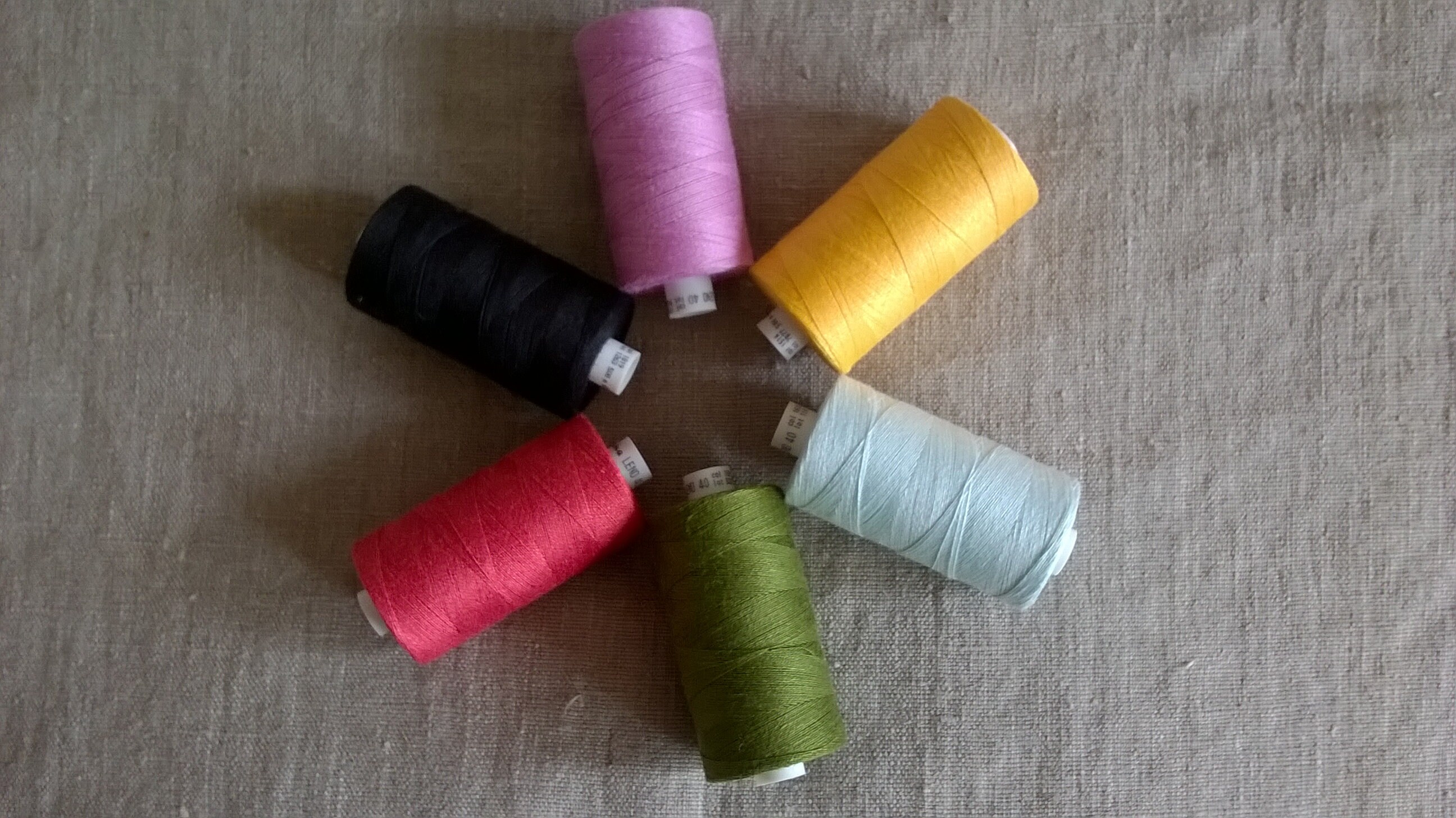 Fine Linen Thread Spool 500m/547yd 2 Ply Linen Thread in 6 - Etsy