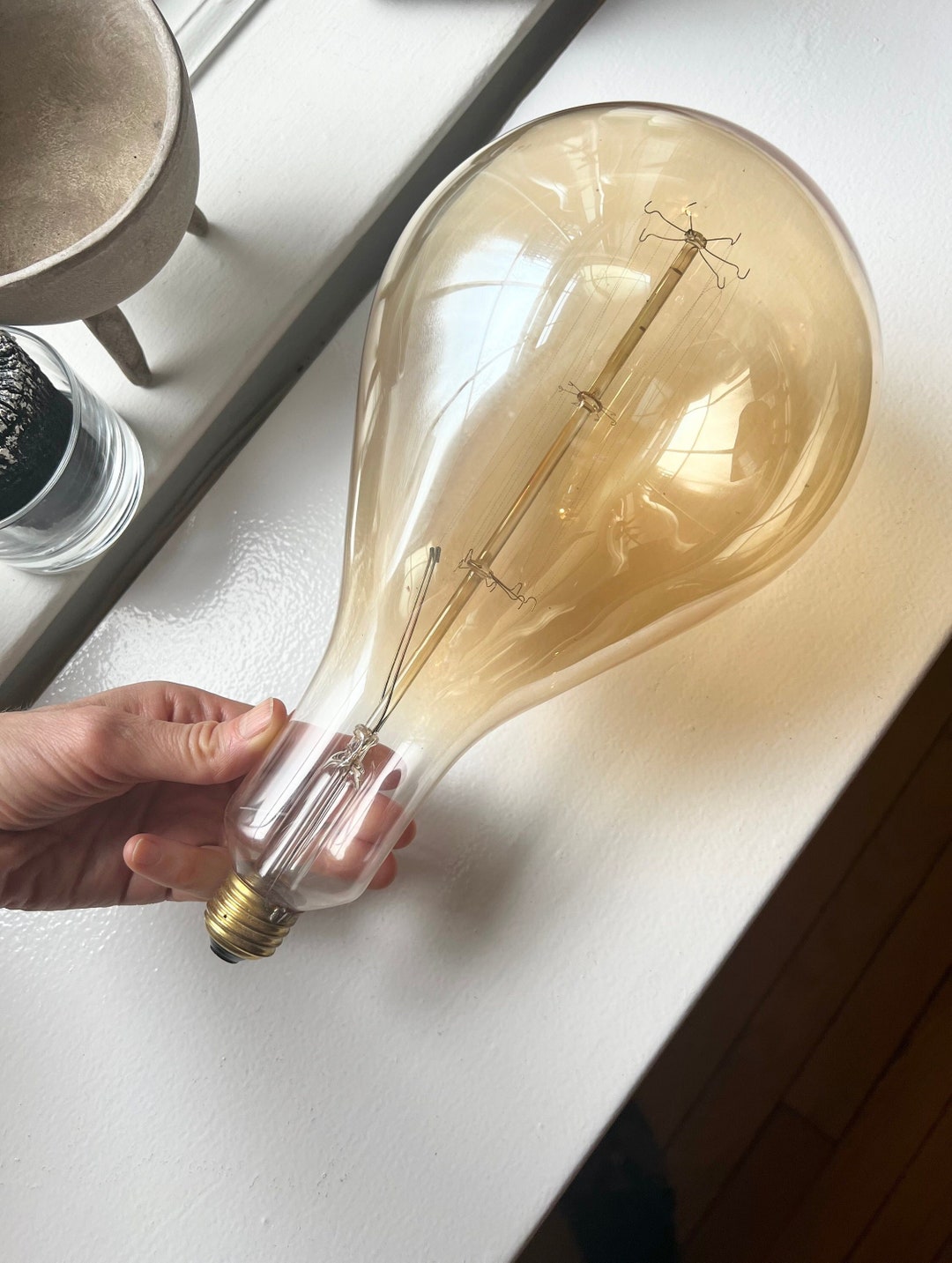 Vintage Nostalgia Oversized Edison Light Pendant Incandescent Filament ...