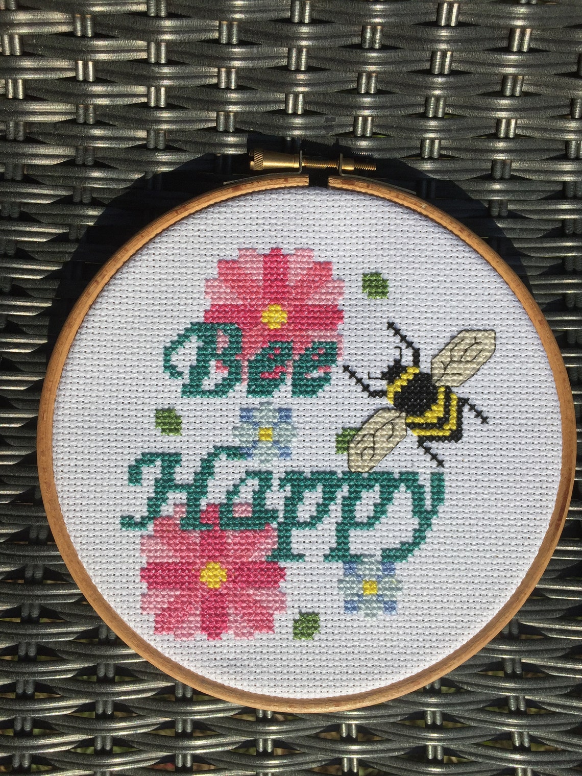 Bee Happy Cross Stitch Pattern PDF, Digital Download, Bee Cross Stitch ...