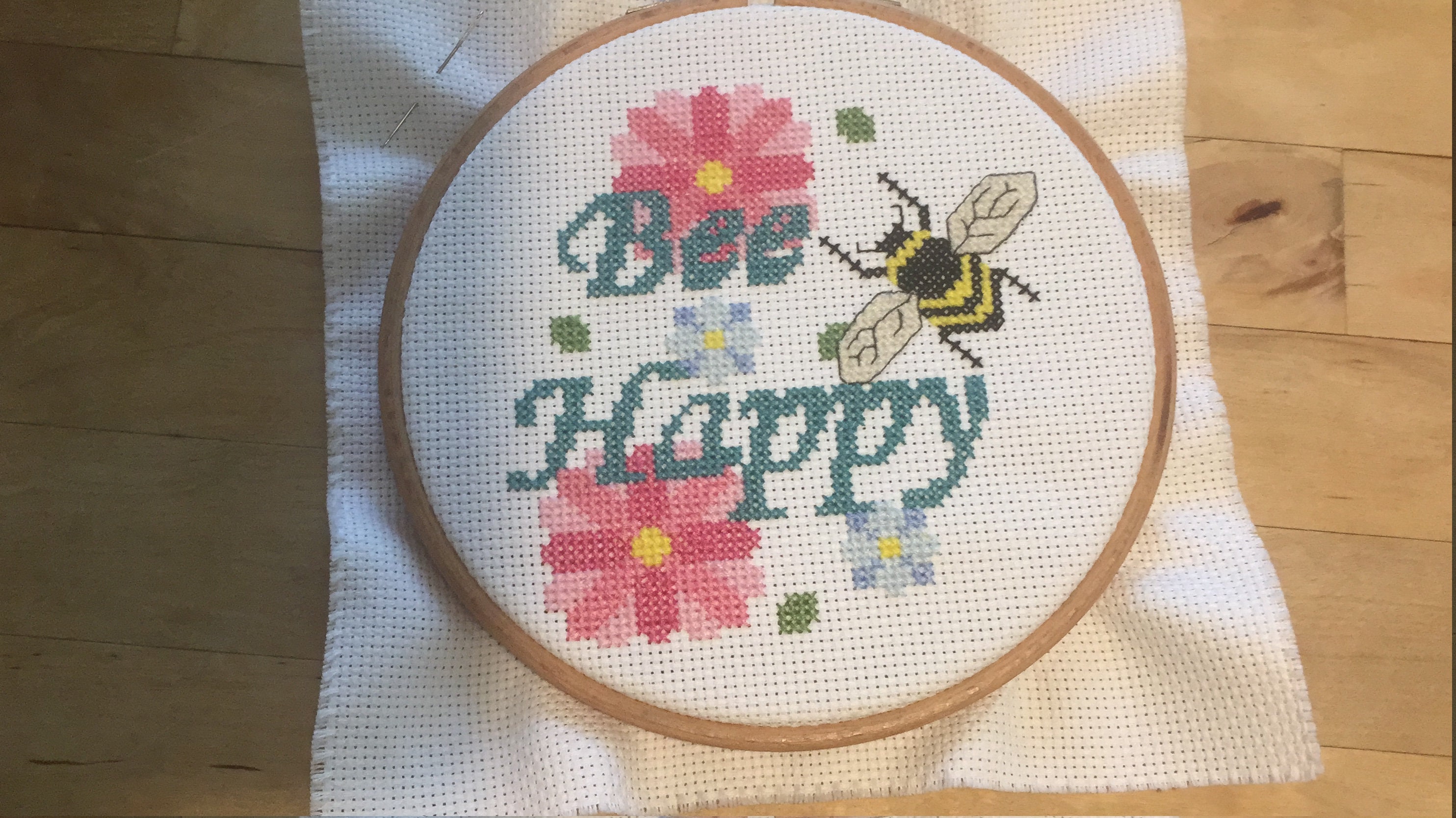 Bee Happy Cross Stitch Pattern PDF, Digital Download, Bee Cross Stitch ...