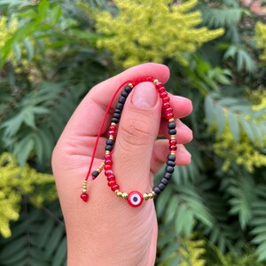 Red Evil Eye Bracelet, Black Beads, Gold Accents, Protection Jewelry - Etsy