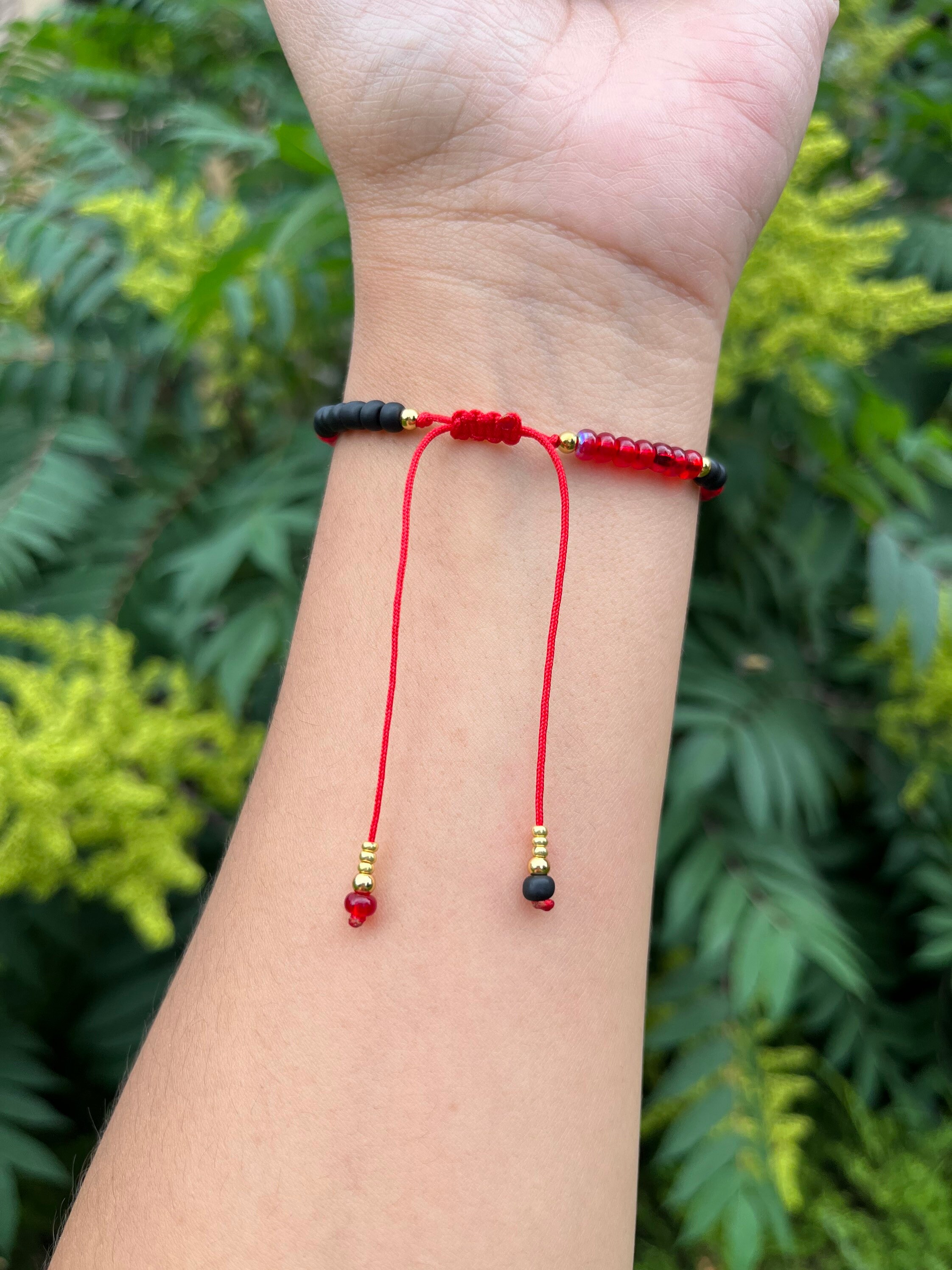 Red Evil Eye Bracelet, Black Beads, Gold Accents, Protection Jewelry - Etsy