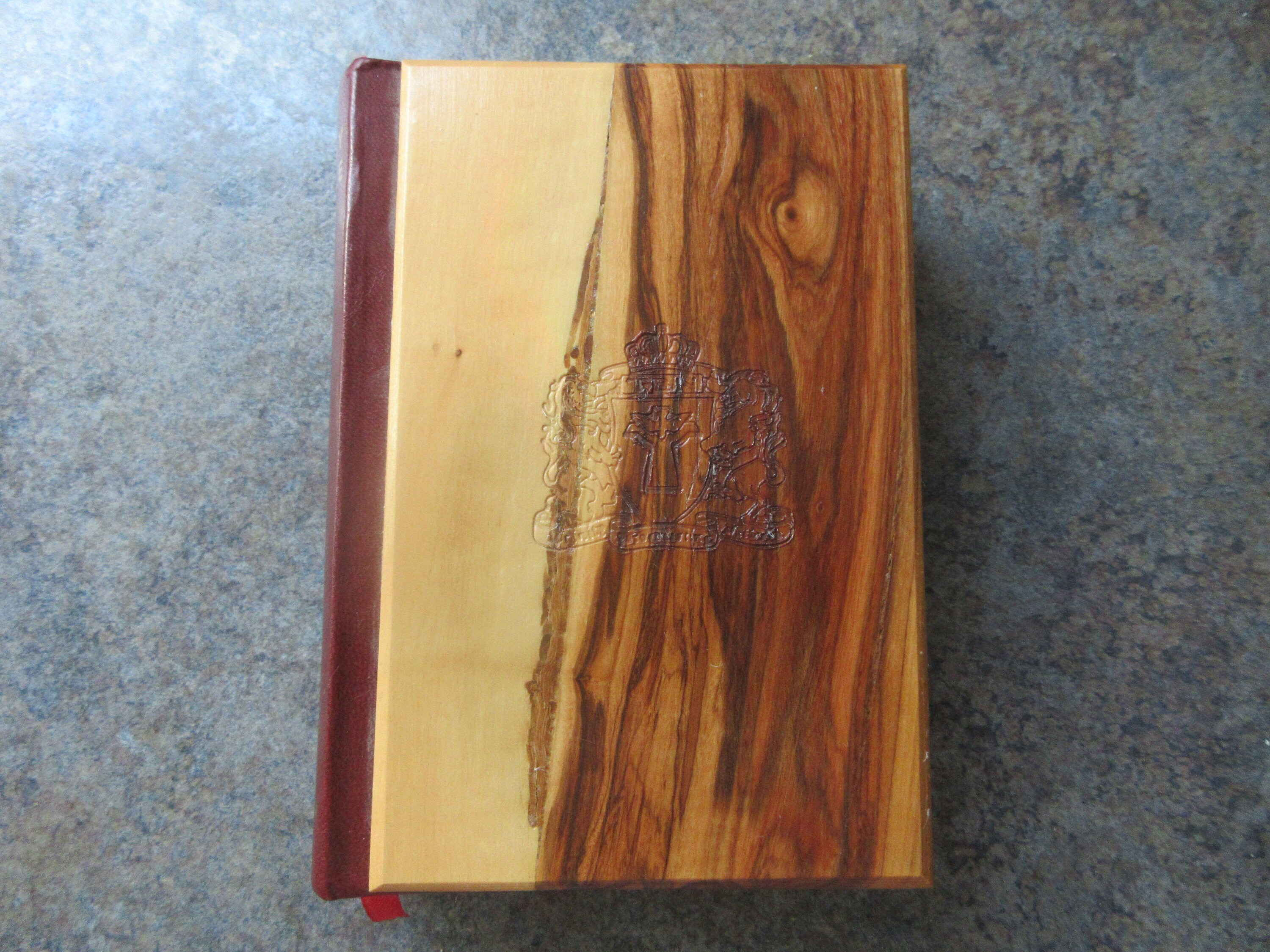 Holy Bible KJV King James Version Olive Wood Cover Holyland Bethlehem ...