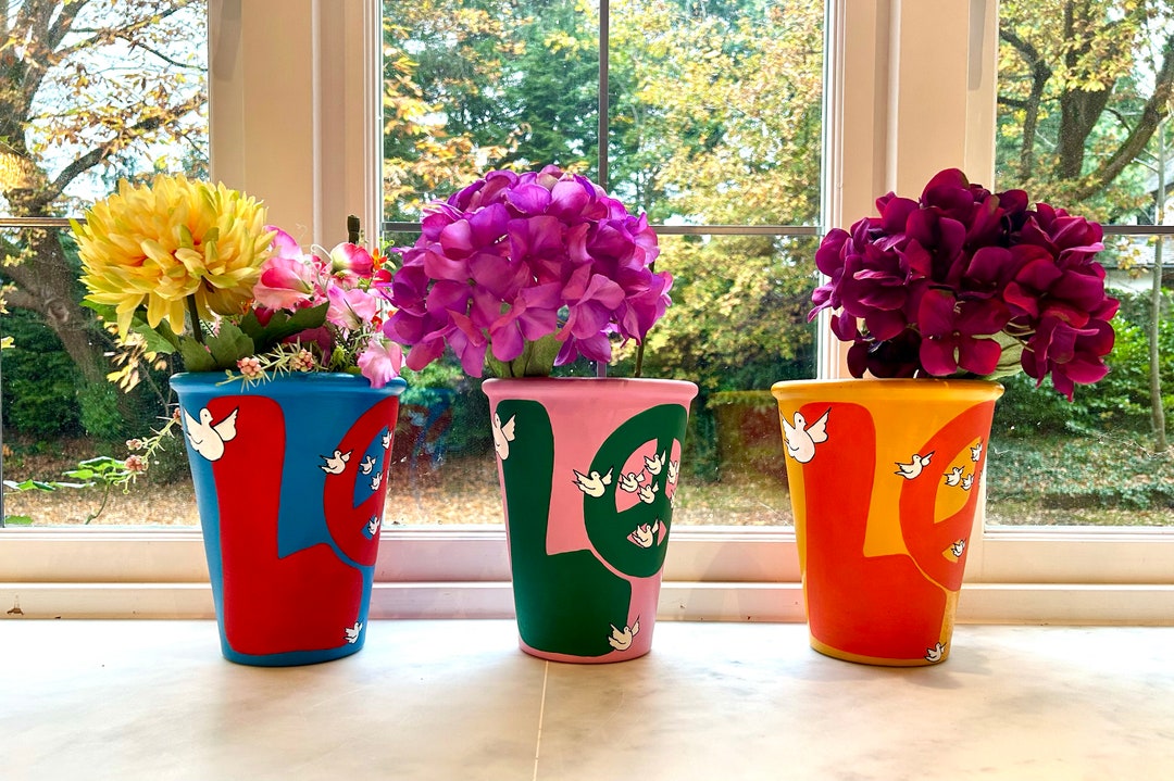Tall 'love Flower Pot, Retro Colours and Design, Doves Flying Across ...