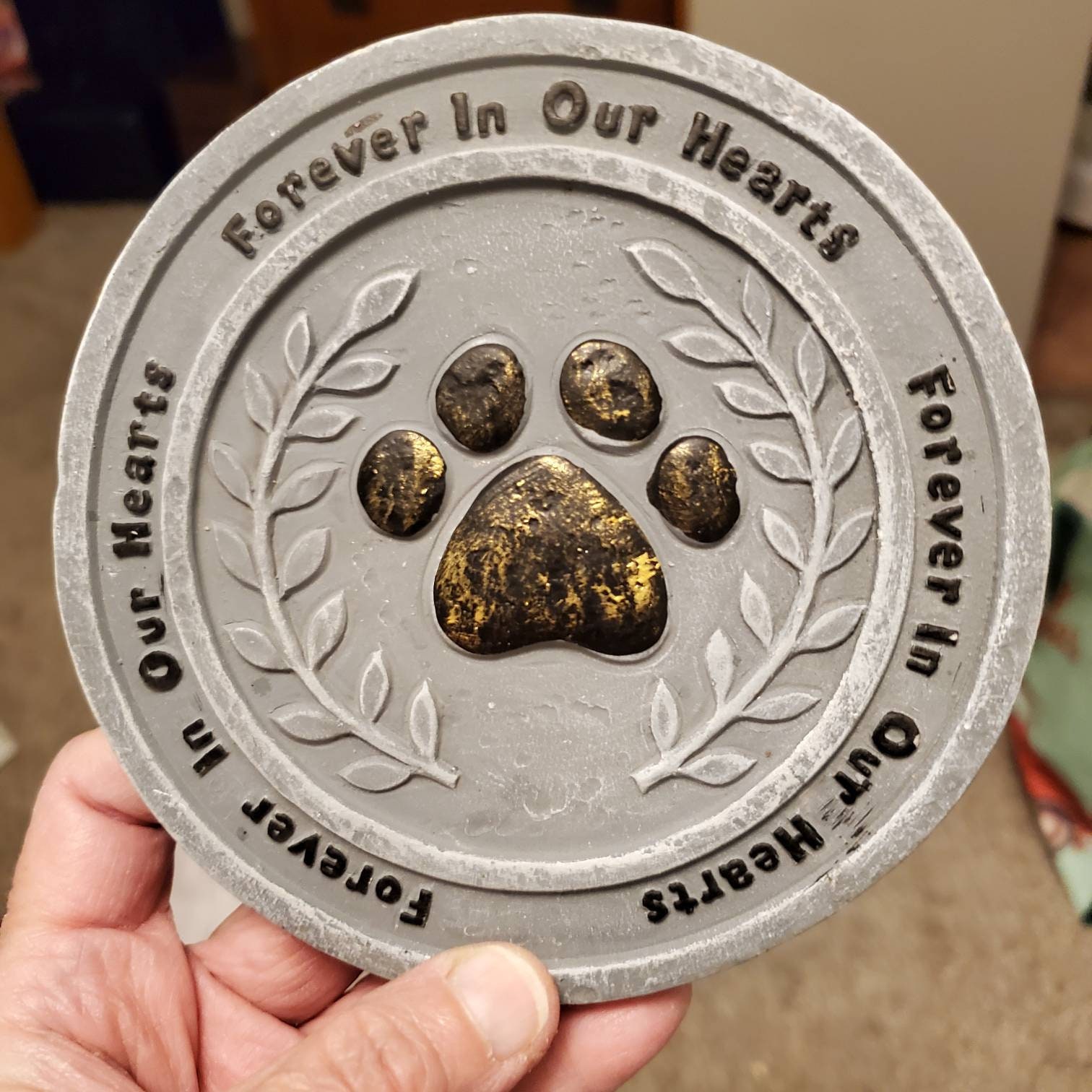 Forever in Our Hearts Paw Print Memorial Stepping Stone Plaque - Etsy