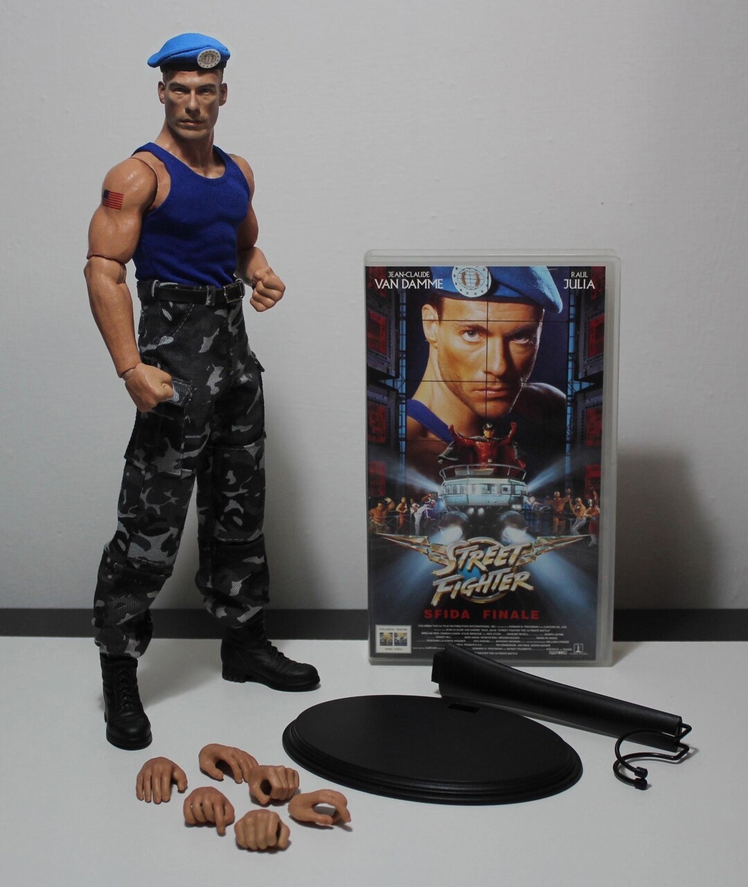 Street Fighter 1/6 Poseable Action Figure (30cm), Van Damme, Colonel ...