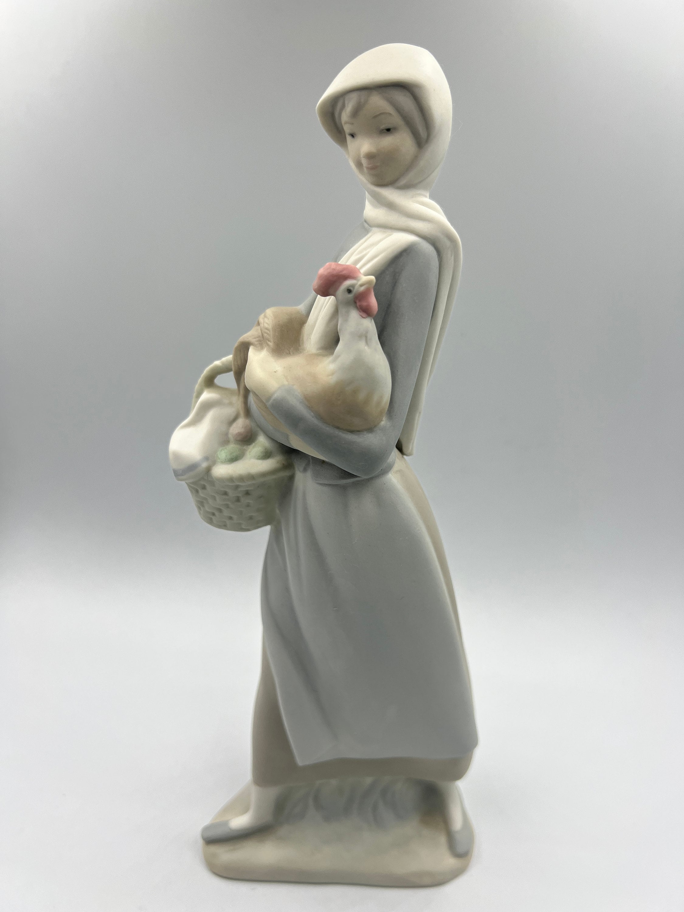 Vintage Lladro Porcelain Figurine Girl With Rooster /chicken & - Etsy