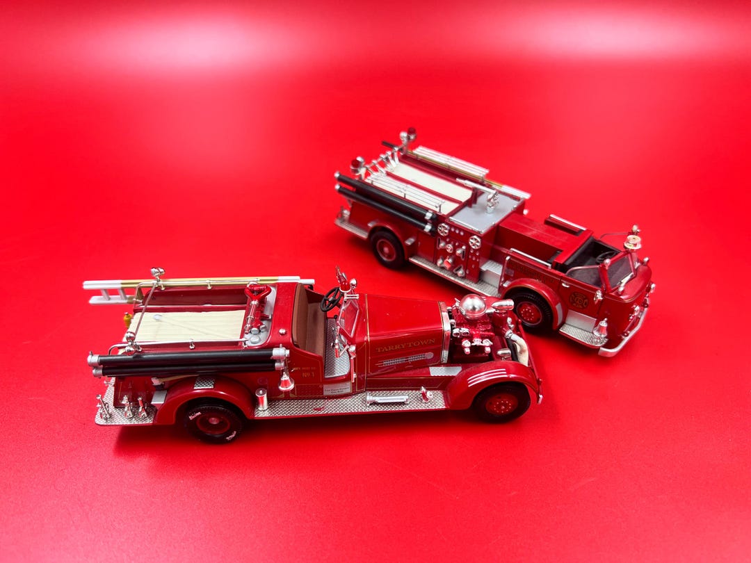 Corgi Die Cast Fire Engine Set - American Style - Set of 2 - Etsy