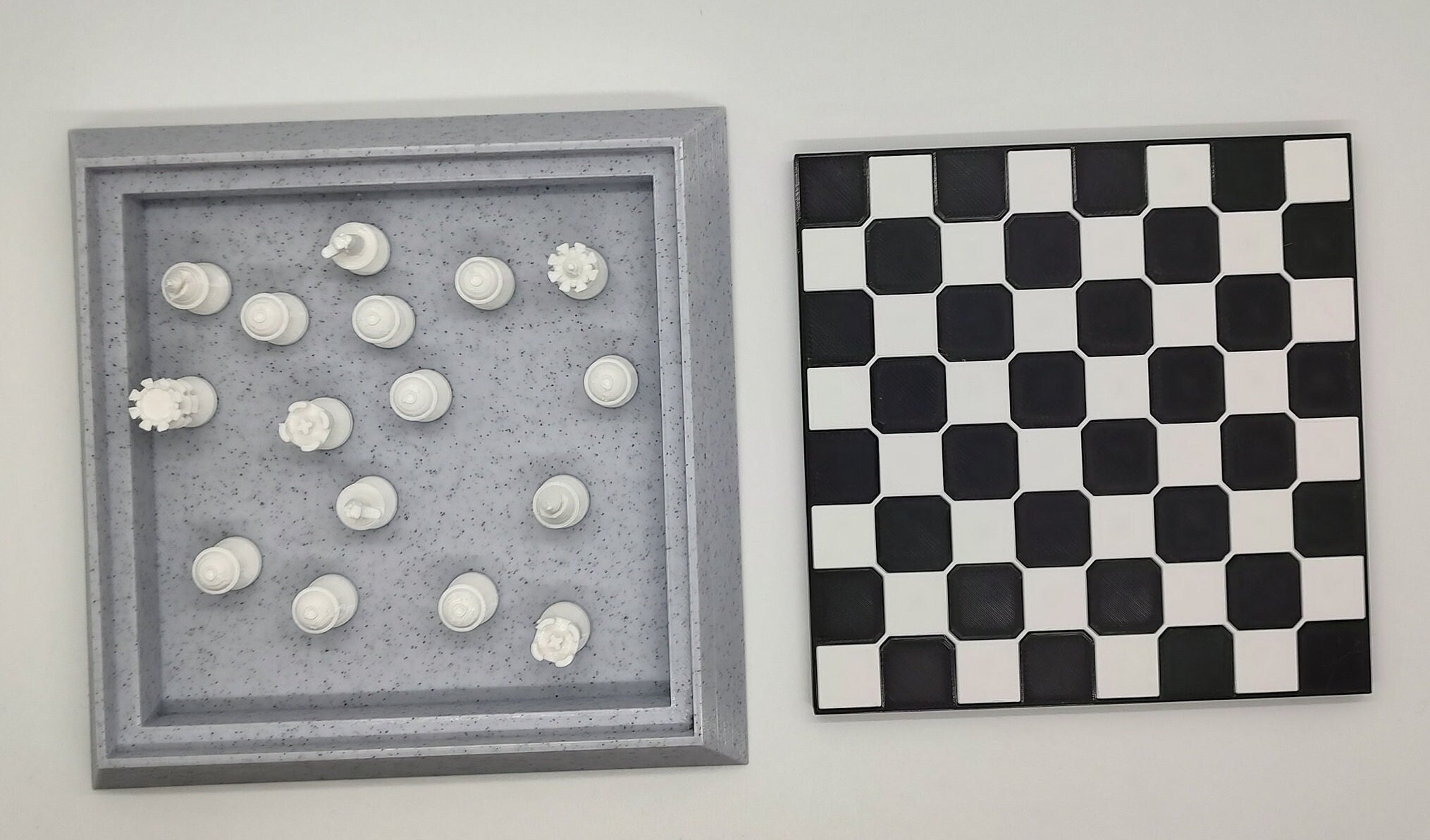 3D Printed Mini Chess Set With Internal Piece Storage - Etsy