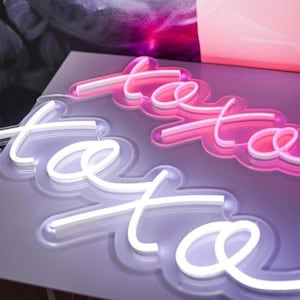 XOXO LED Neon Sign: Wedding Decor, Valentine's Gift - Etsy