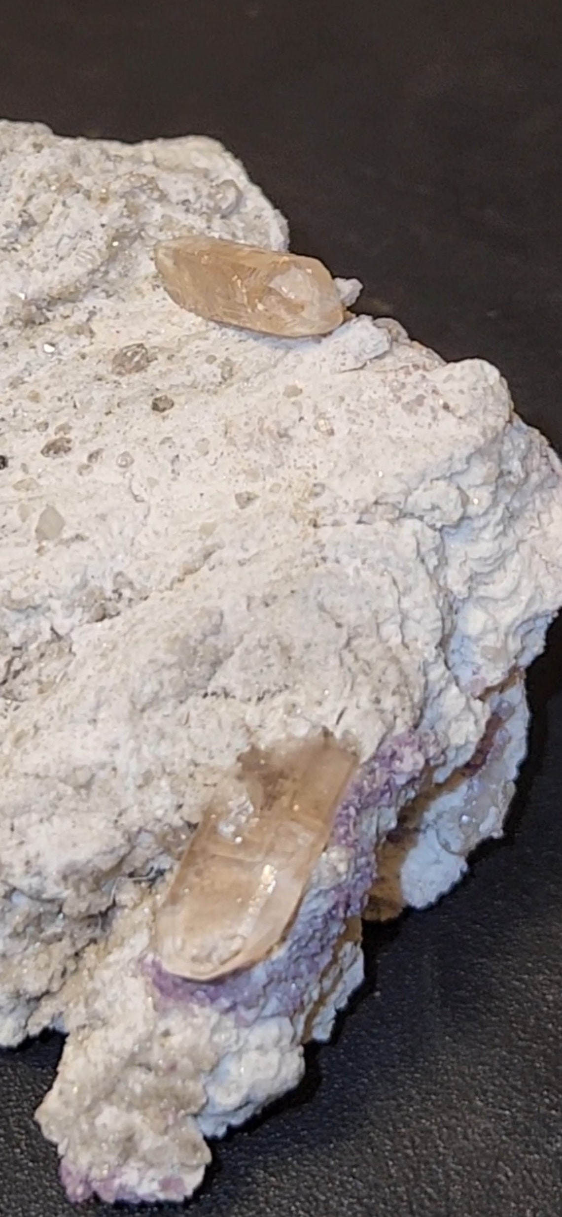 27gram Topaz Specimen From the Thomas Range, Utah. This Specimen is ...