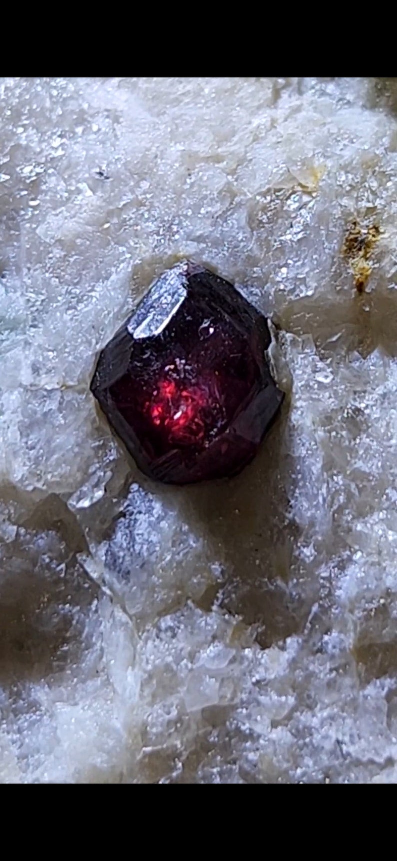 324gram Almandine Garnet Specimen From Rio Grande Do Notre, Brazil ...