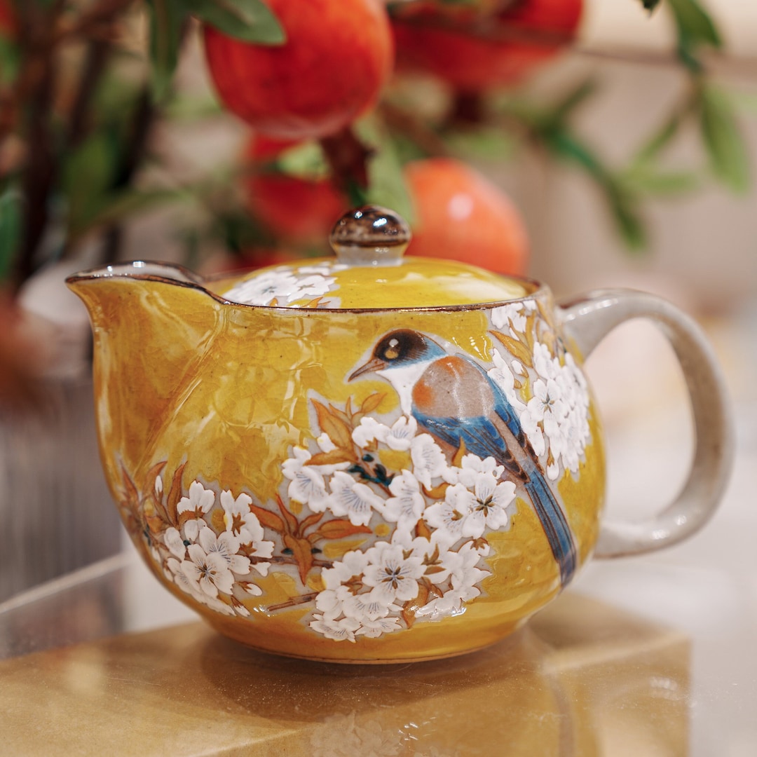 Kutani Ware Handmade Yoshidaya Cherry Bird Teapot - Yellow - Etsy