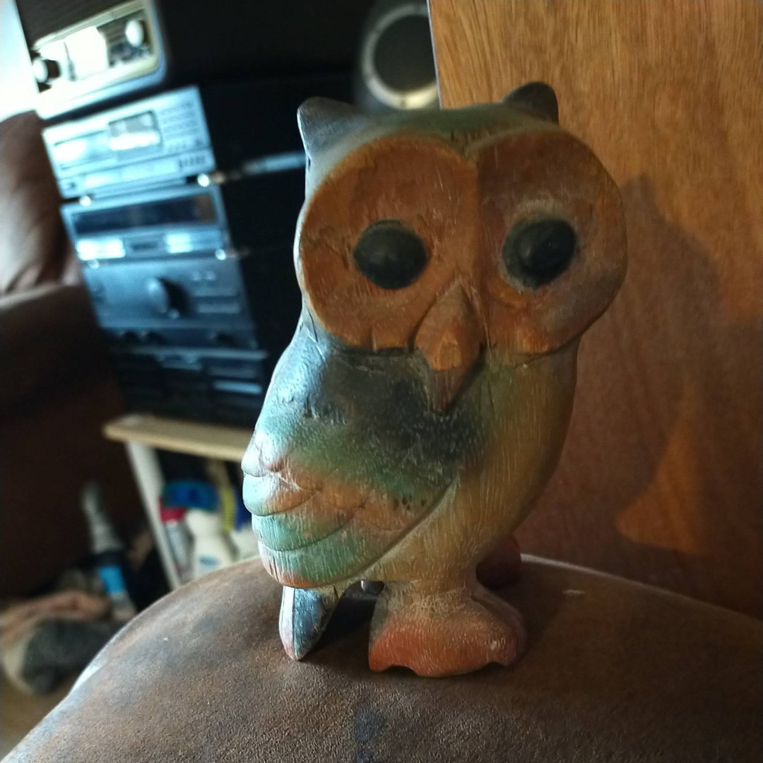 Vintage Junction Eighteen Handcarved Handmade Wooden Owl Sitting ...