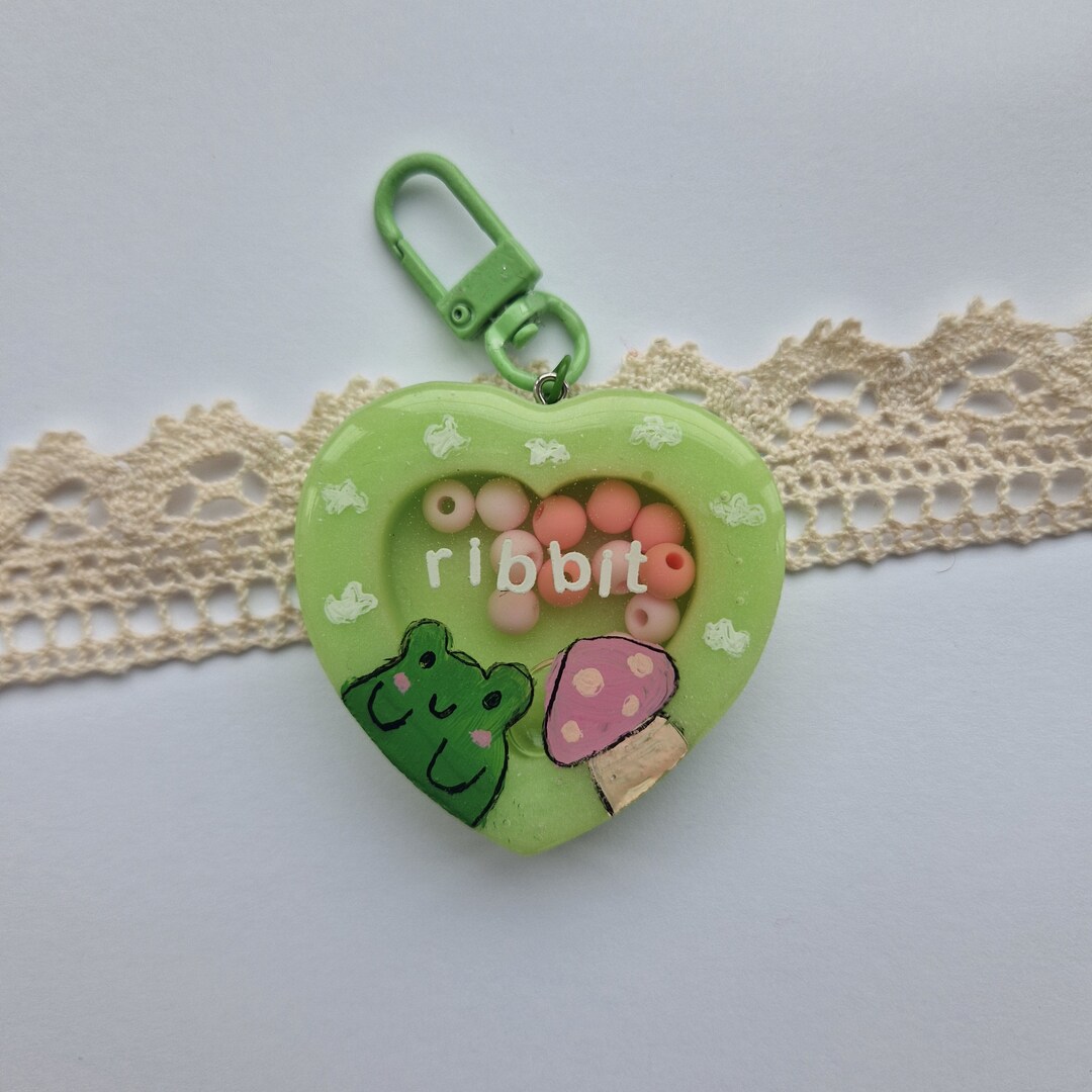 Frog and Mushroom Cottagecore Heart Shaker Charm/keychain - Etsy