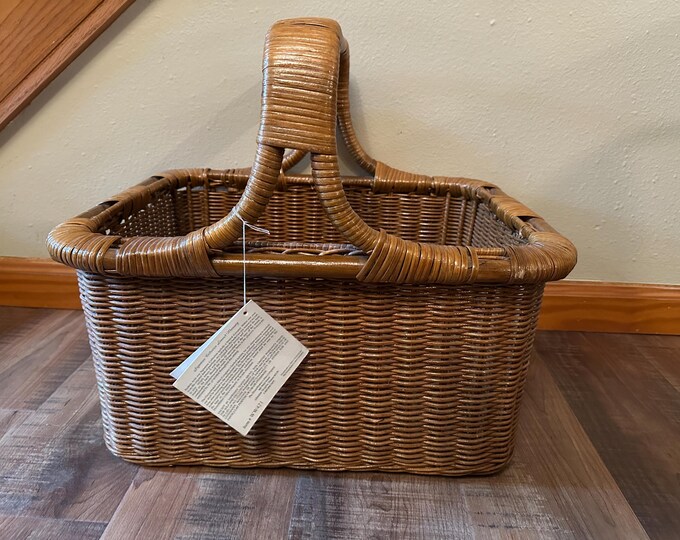 The Homemaker’s Idea Company Signature Collection Woven Handled Basket ...