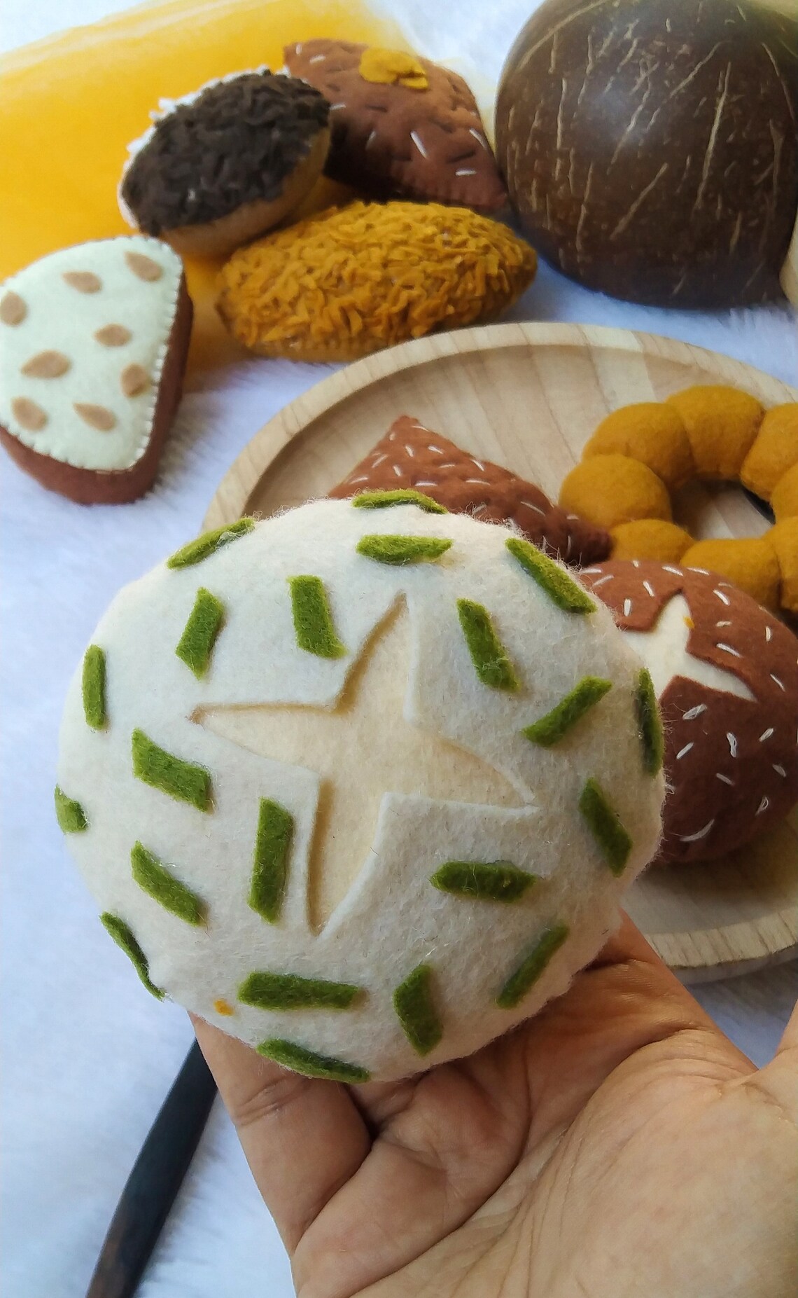 8 Felt Bread Felt Hot Cross Bun Felt Bakery Set Felt - Etsy