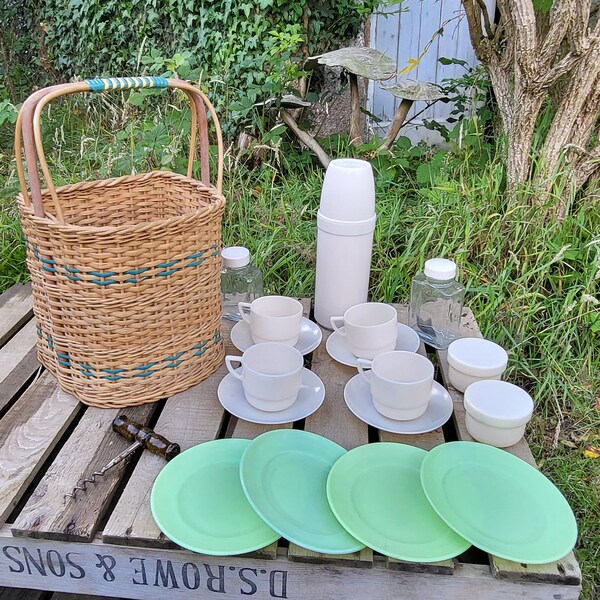 Vintage Picnic Set - Etsy UK