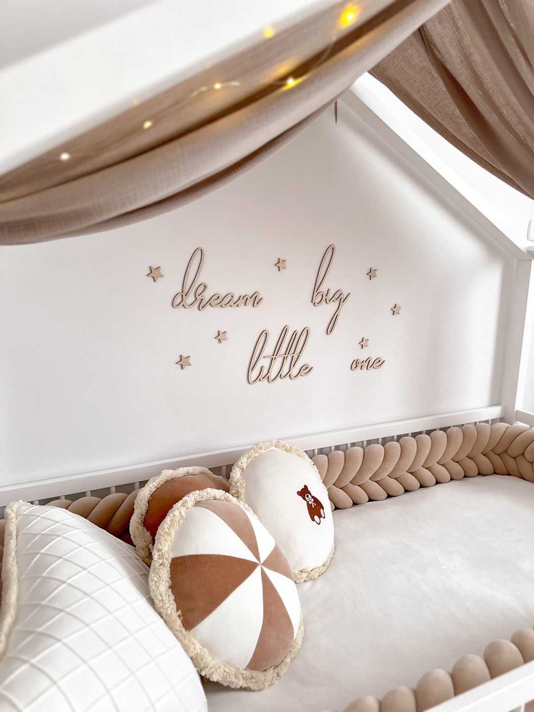 Dream Big Little One Wooden Quote Nursery Wall Sign Wanddeko Citation ...