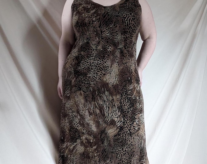 Plus Size / Bust 42-50 / Waist 40-48 / Hip 50-58 / Vintage Slinky ...