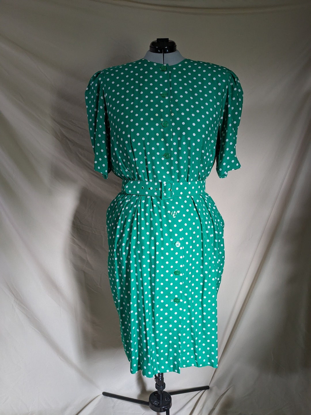 Plus Size / Bust 54 / Waist 48 / Hip 60 / Vintage 90s Green Belted ...