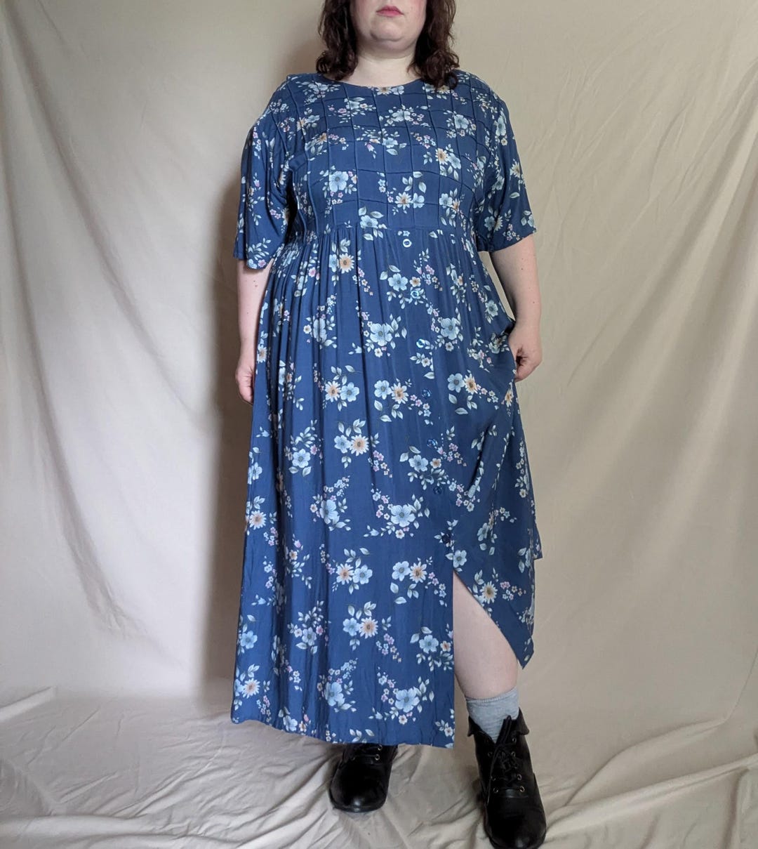 Plus Size / Bust 54 / Waist 50 / Hip 56 / Vintage 90s Deep Blue Garden ...