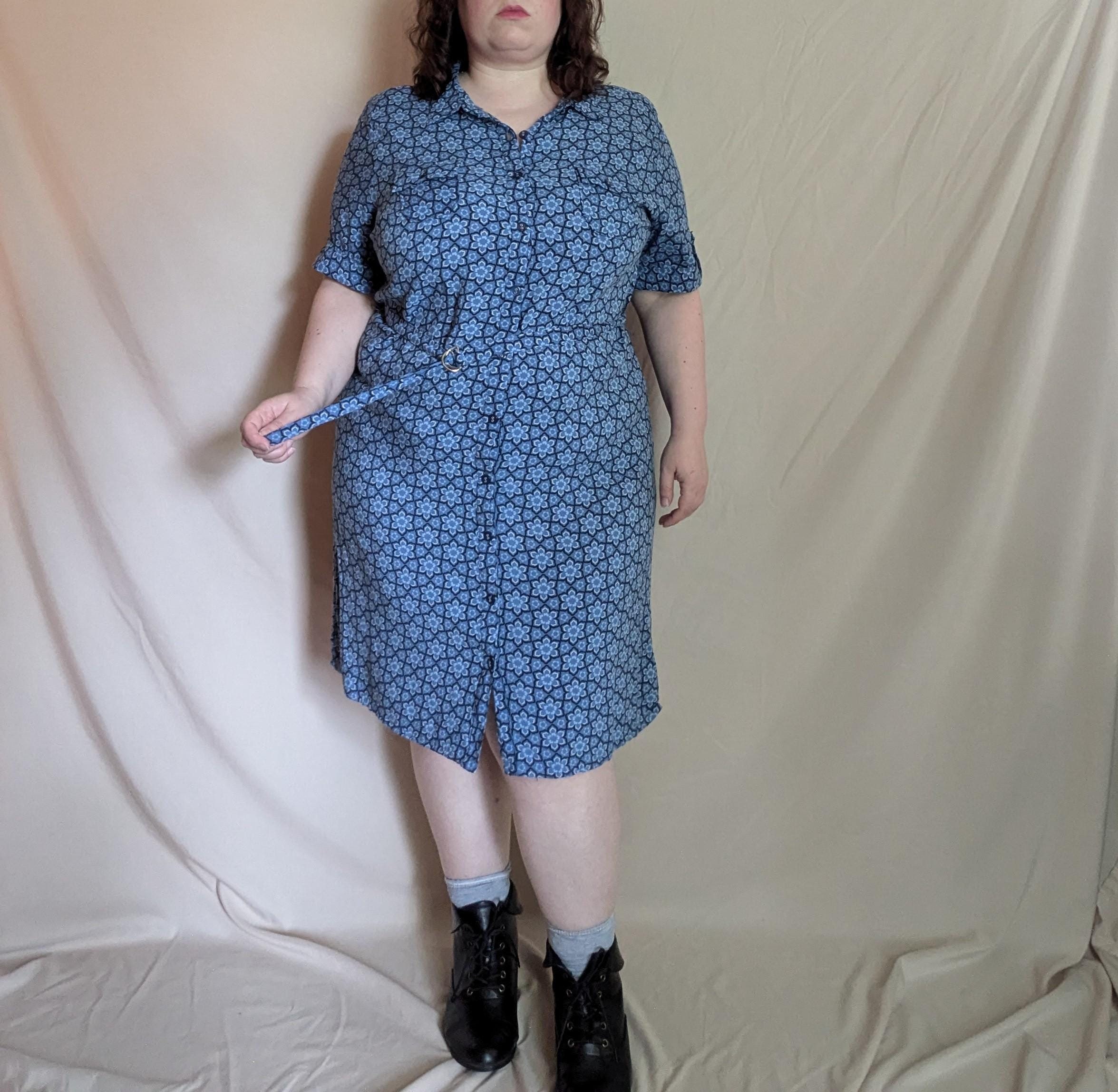 Plus Size / Bust 50 / Waist 48 / Hip 52 / Vintage 90s 00s Blue Floral ...