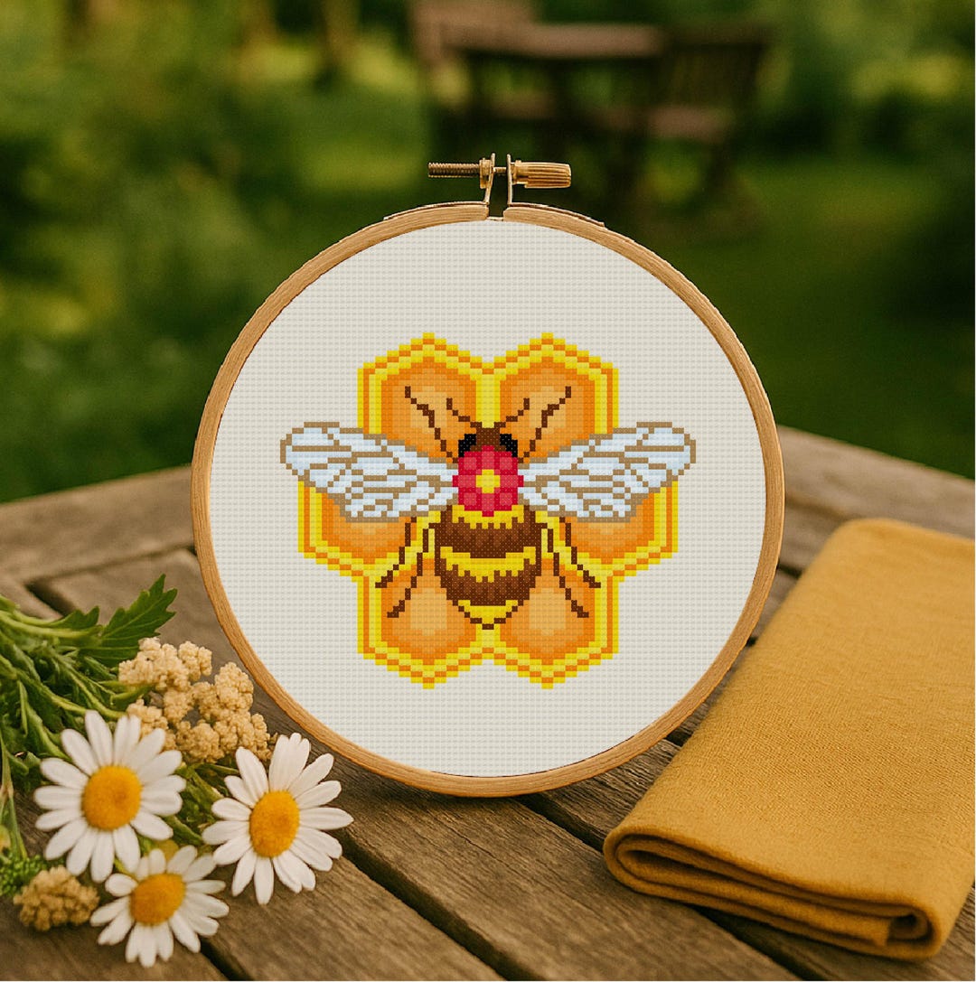 Bee Cross Stitch Pattern Floral Bee Cross Stitch PDF Instant Download ...