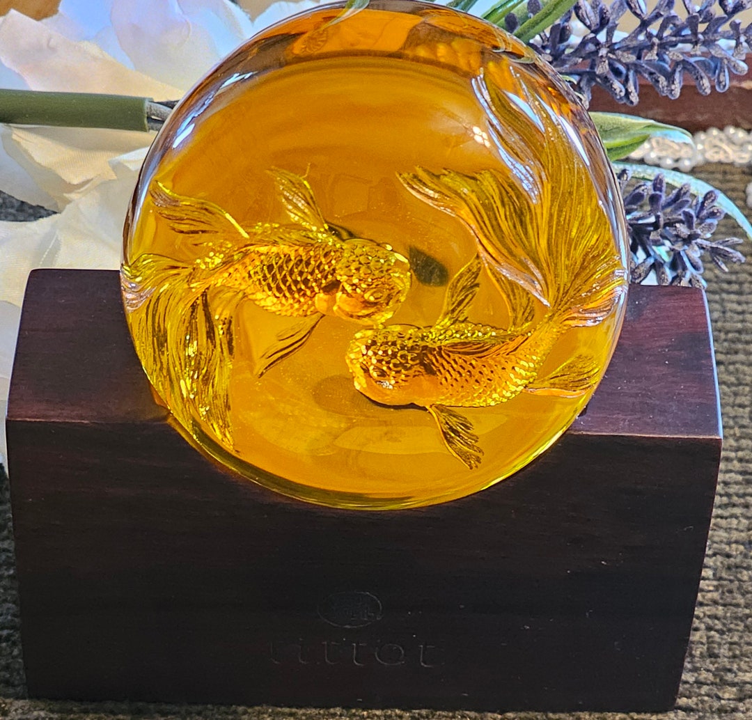 Vintage Tittot Glass Art From Taiwan, Koa Fish Paperweight, Limited ...