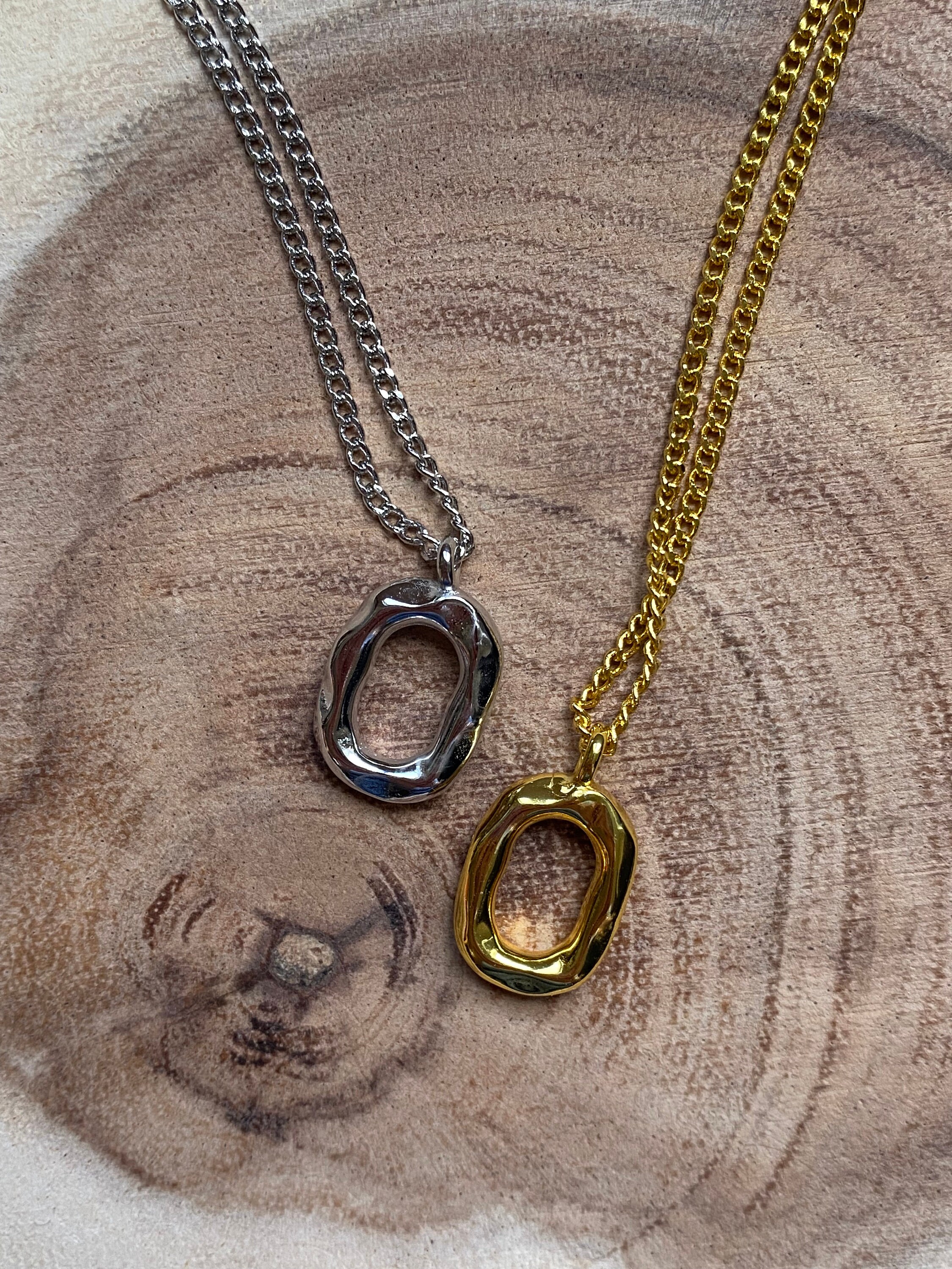 Jewelry & Beauty Pendants 48mm Oval Donut Pendant etna.com.pe