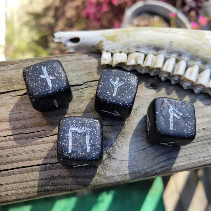 Rune Dice - Etsy