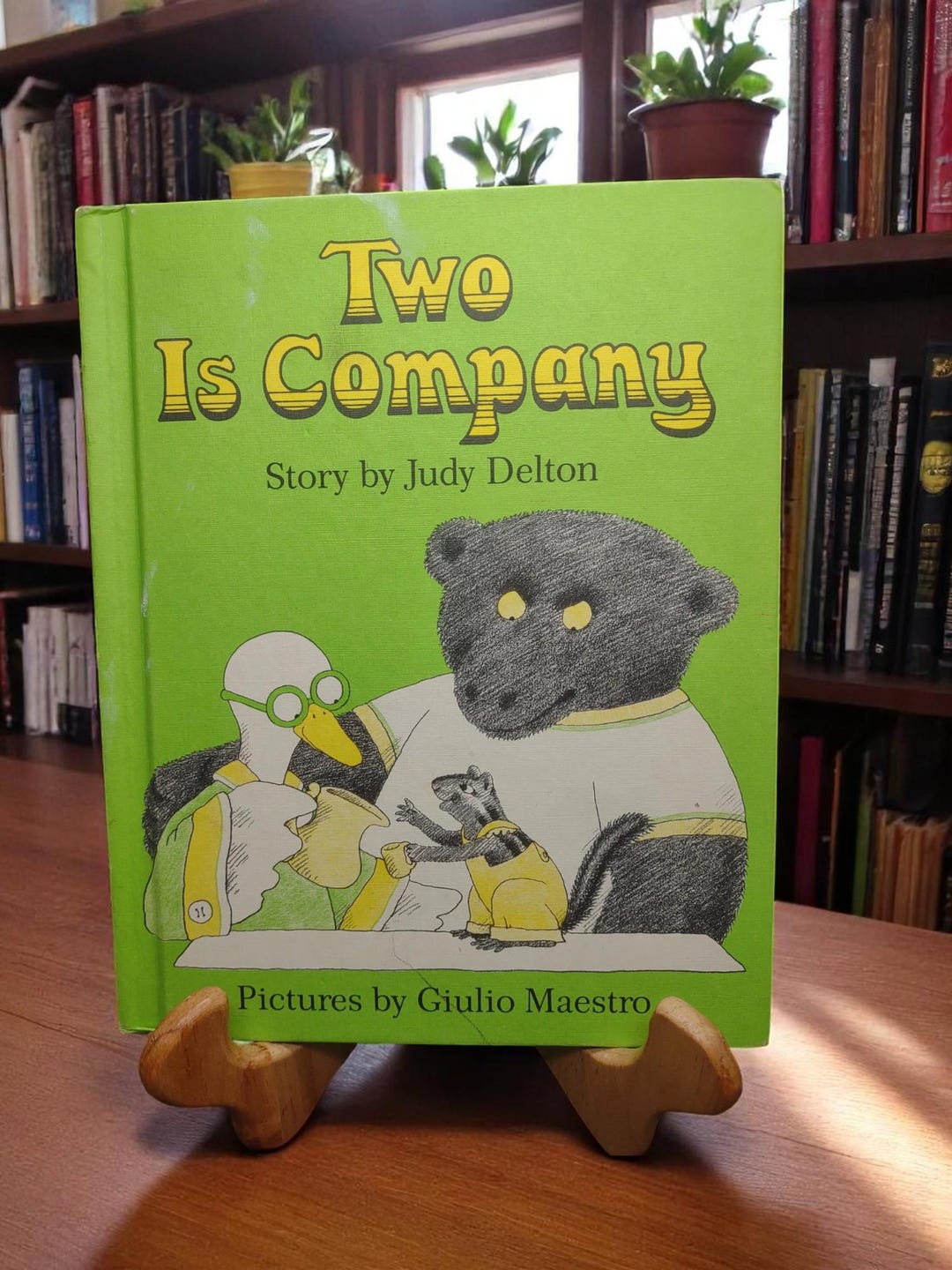 Two is Company by Judy Delton – 1976 (weekly Reader Children's Book ...