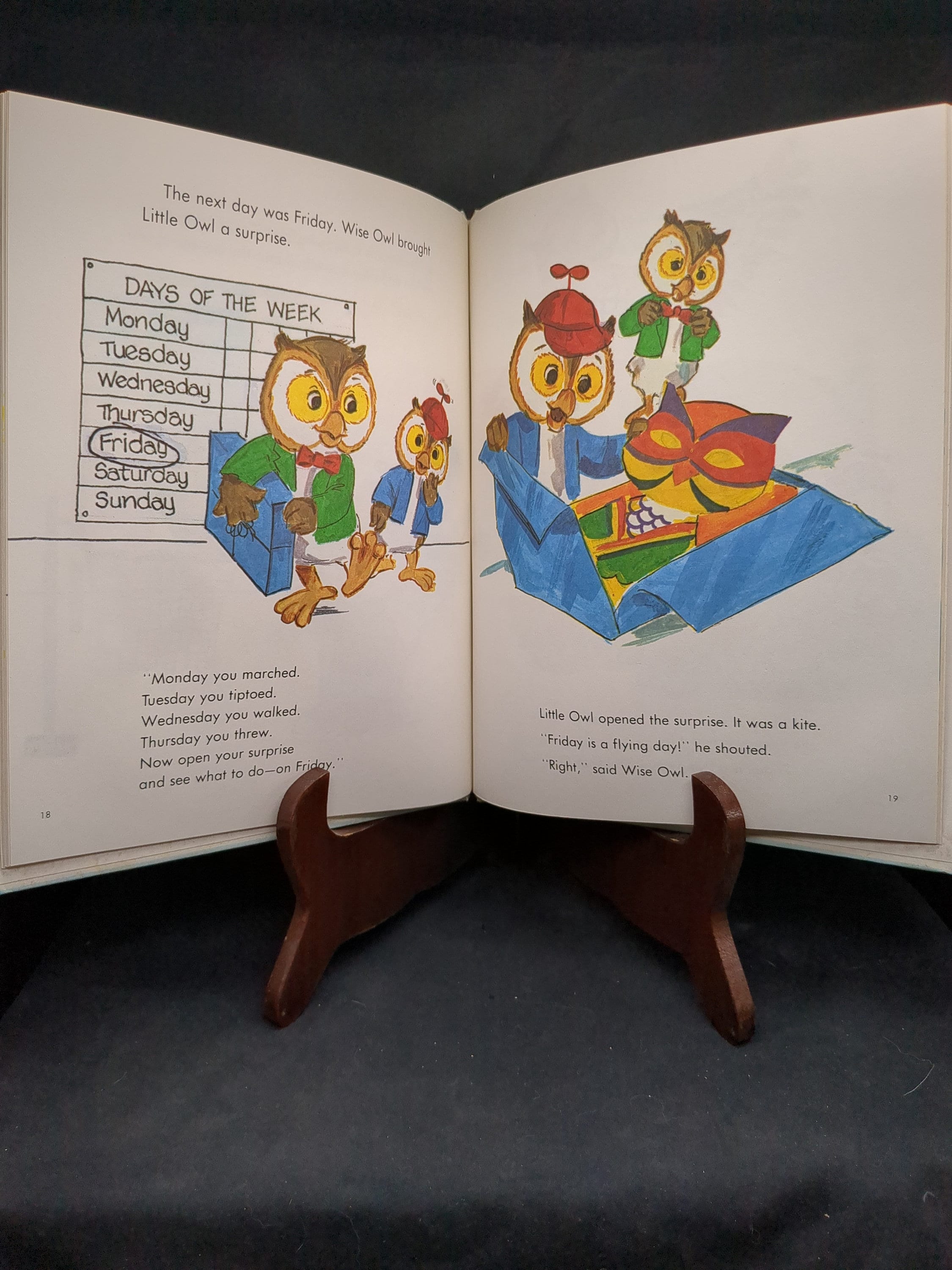 1981 Wise Owls Days of the Week by Jane Belk Moncure Illustrated by ...