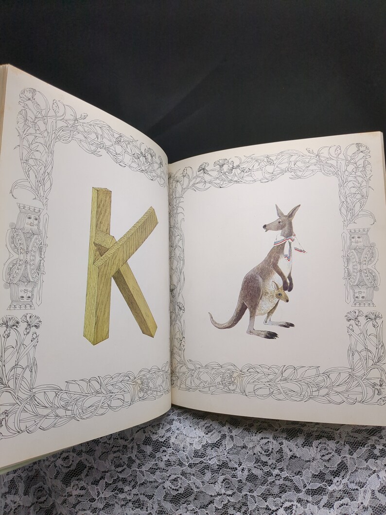 1975 Anno’s Alphabet – Illustrated Adventure in Imagination | First U.S ...