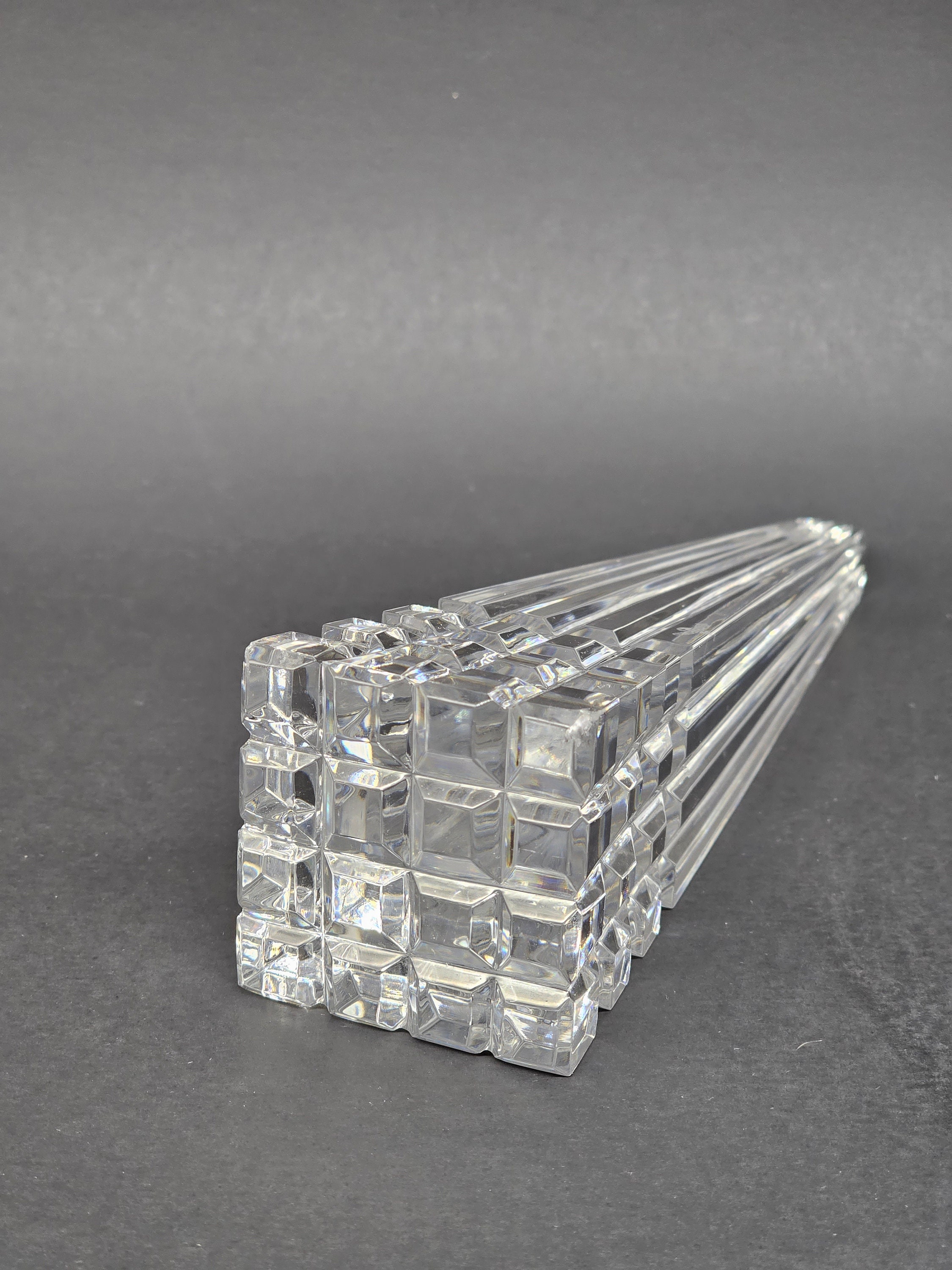 Vintage WATERFORD Cut Crystal Art Glass Obelisk Monument Paperweight 7. ...
