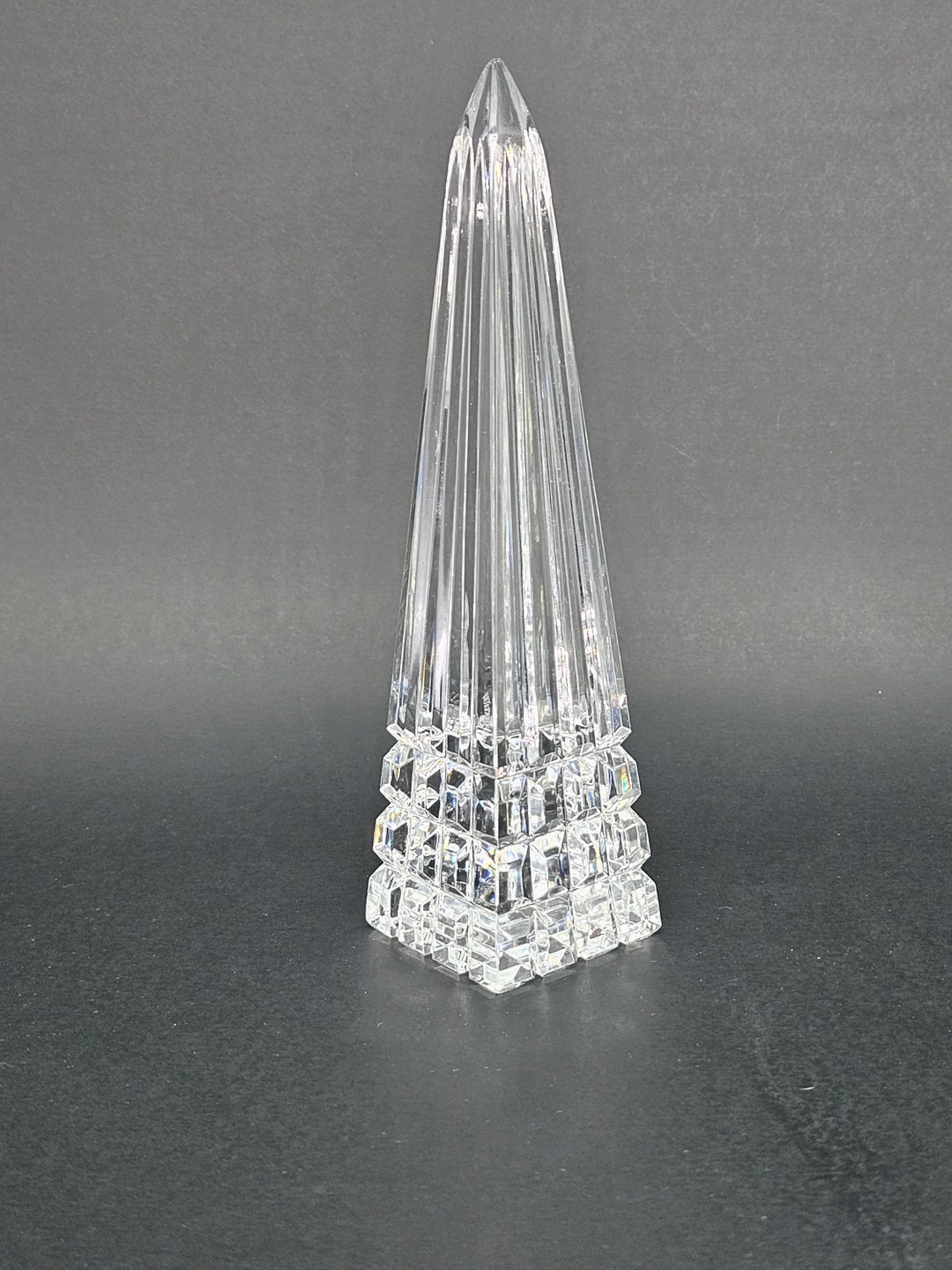 Vintage WATERFORD Cut Crystal Art Glass Obelisk Monument Paperweight 7. ...
