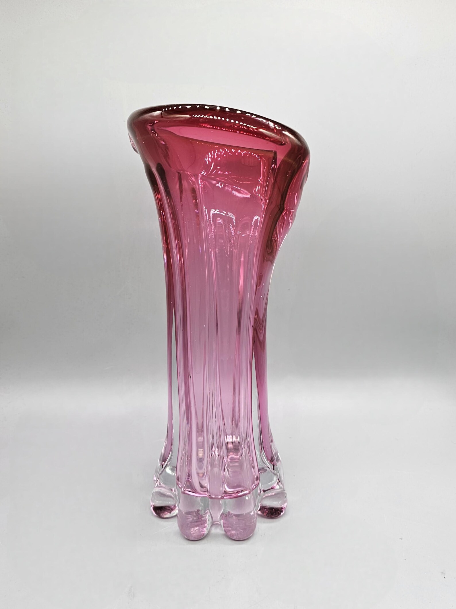 Vintage Czech Pink Heart Shaped Opening Art Glass Vase Petal Base 11.5 ...