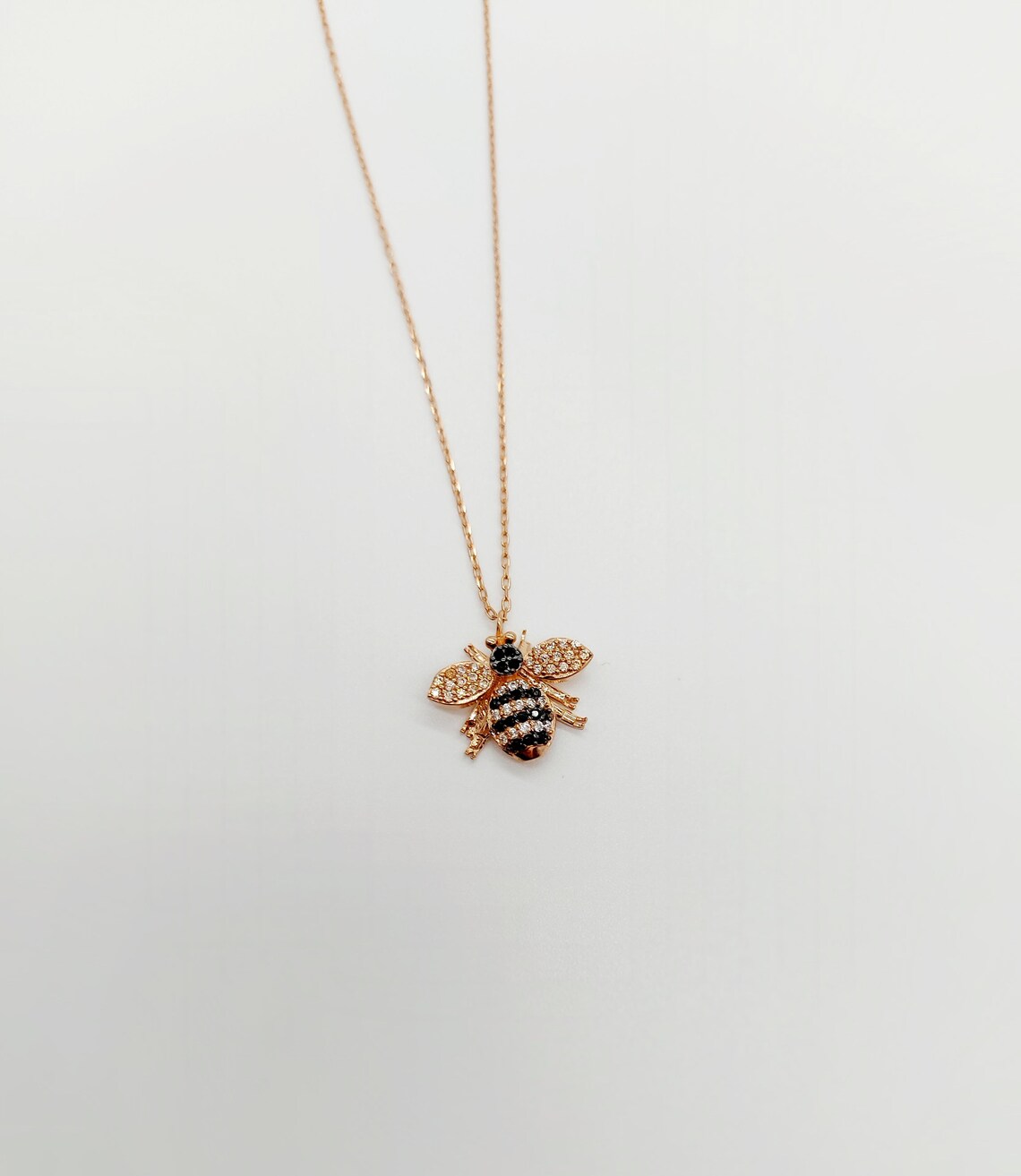 Silver Bee Necklace,honey Bee Pendant,silver Necklace,dainty Bee ...