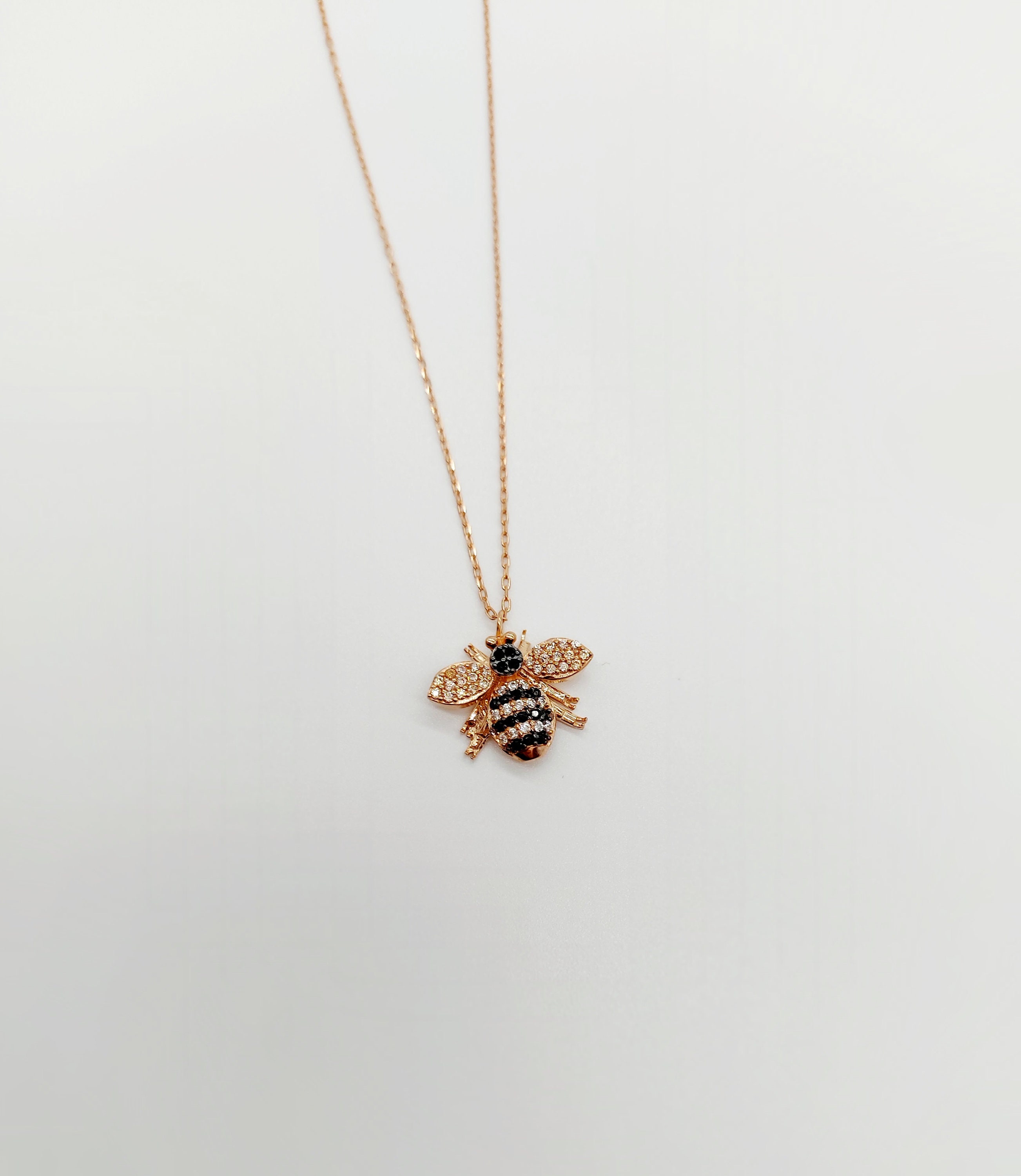 Silver Bee Necklace,honey Bee Pendant,silver Necklace,dainty Bee ...