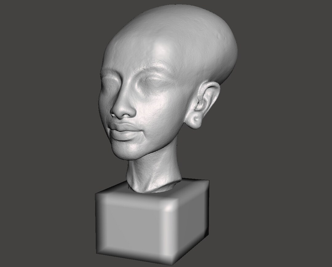 Head of Amarna Princess, Daughter of Pharaoh Akhenaton and Queen ...