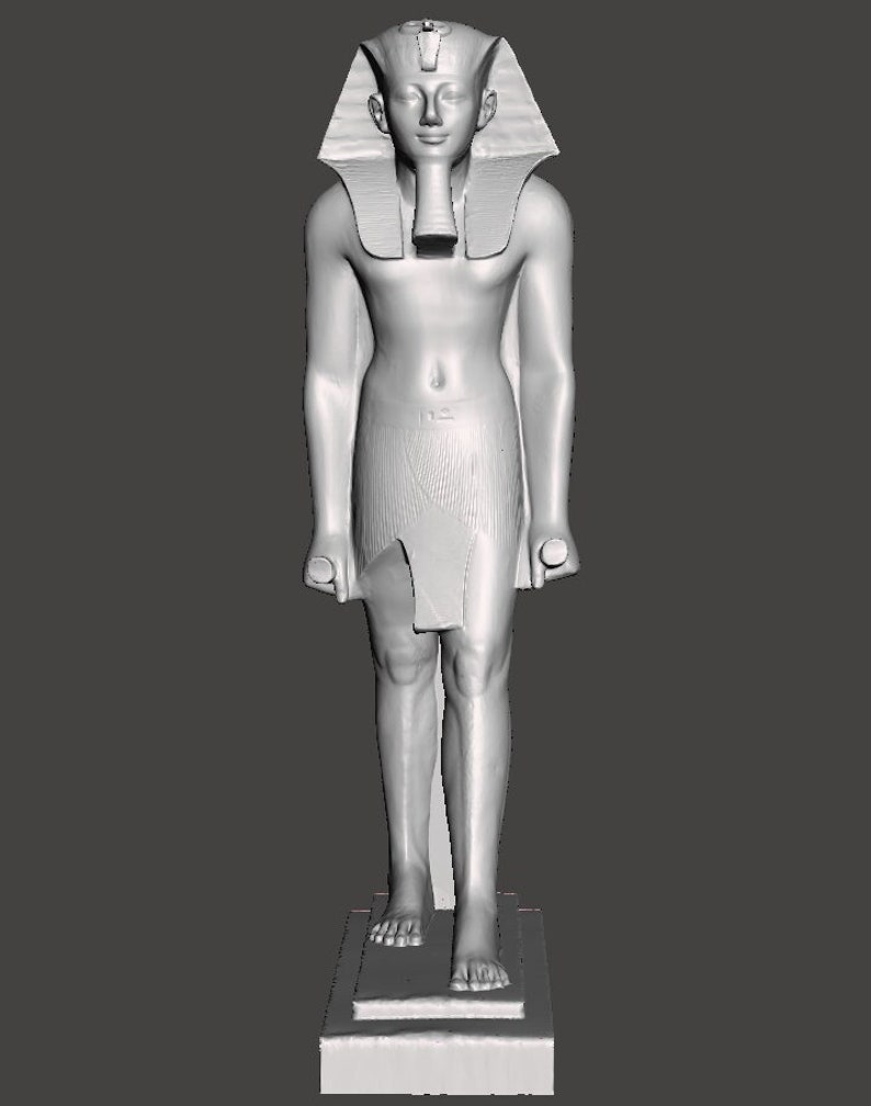 Réplica egípcia impressa em 3D da estátua do faraó Tutmés III. - Etsy ...