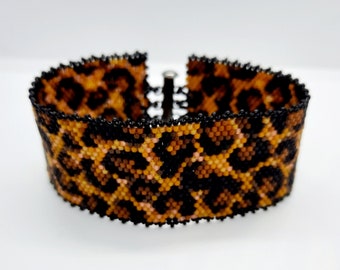 Peyote Leopard Bracelets Leopard Print Peyote Pattern Cats How to Make ...