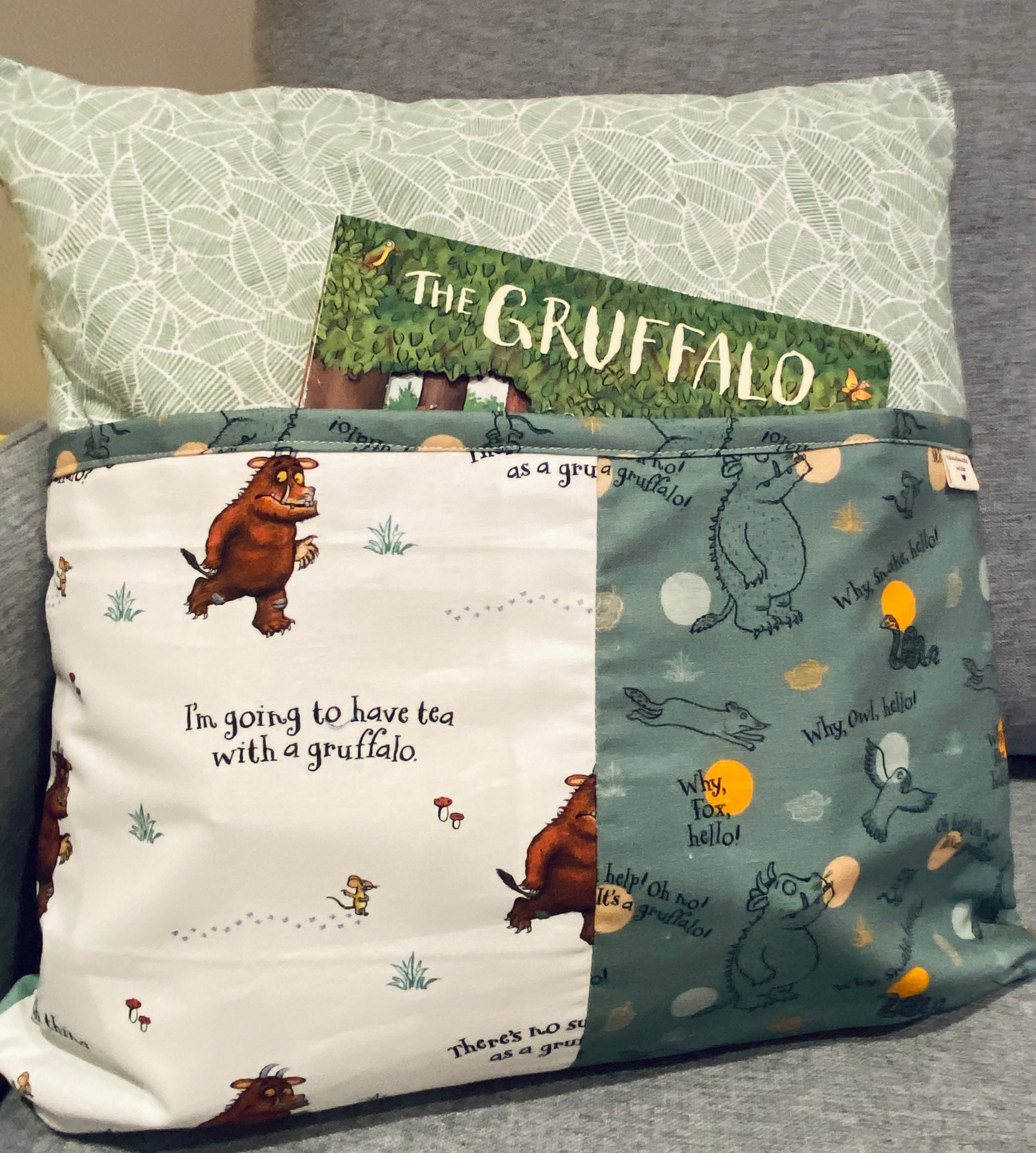 Childrens Character Reading Cushions - Etsy UK