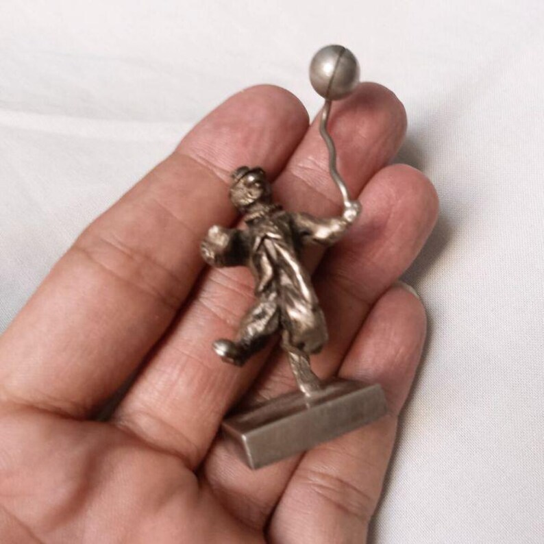 Ancient Clown Statue Figurine - Heavy Decorative Sculpture Holding Ball ...