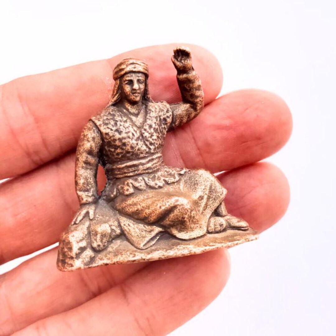 Arabian Warrior Bronze Statue - Exquisite Arab Sculpture Art - Etsy